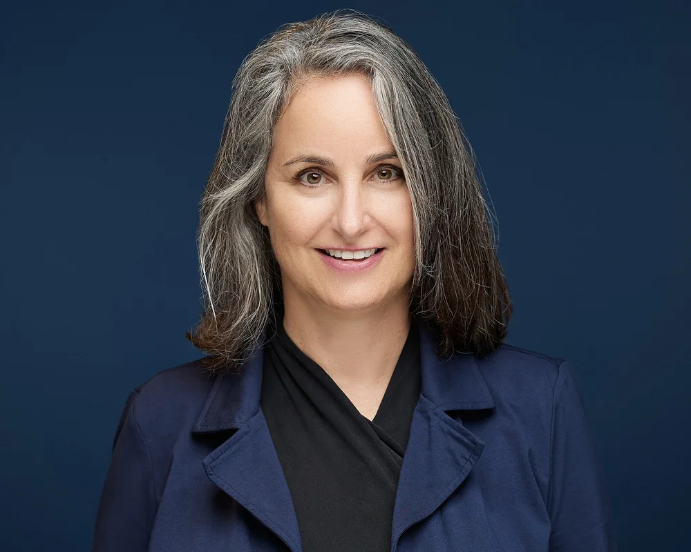 What to wear for Professional Headshots — WASIO faces