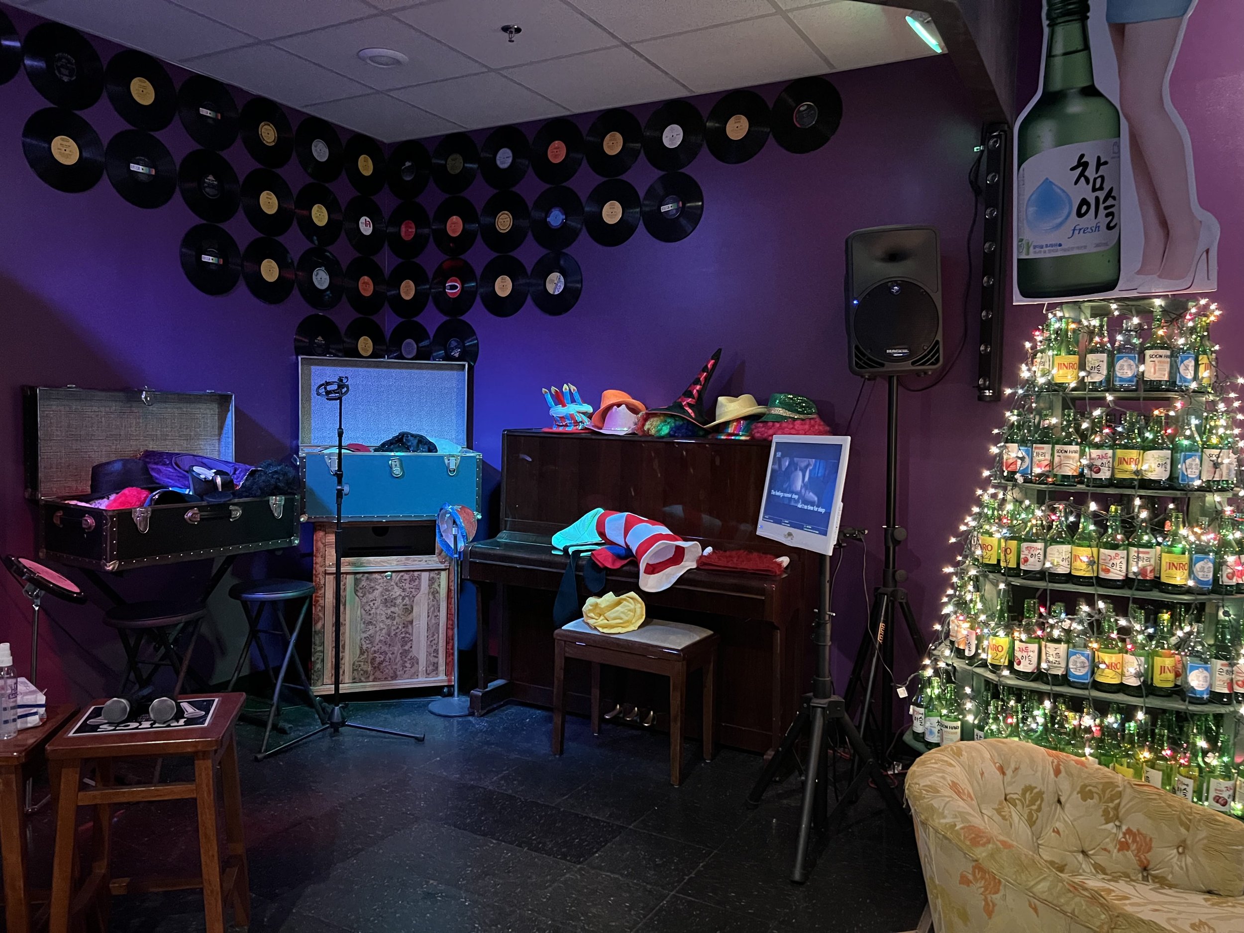 K-HOUSE Karaoke Lounge & Suites