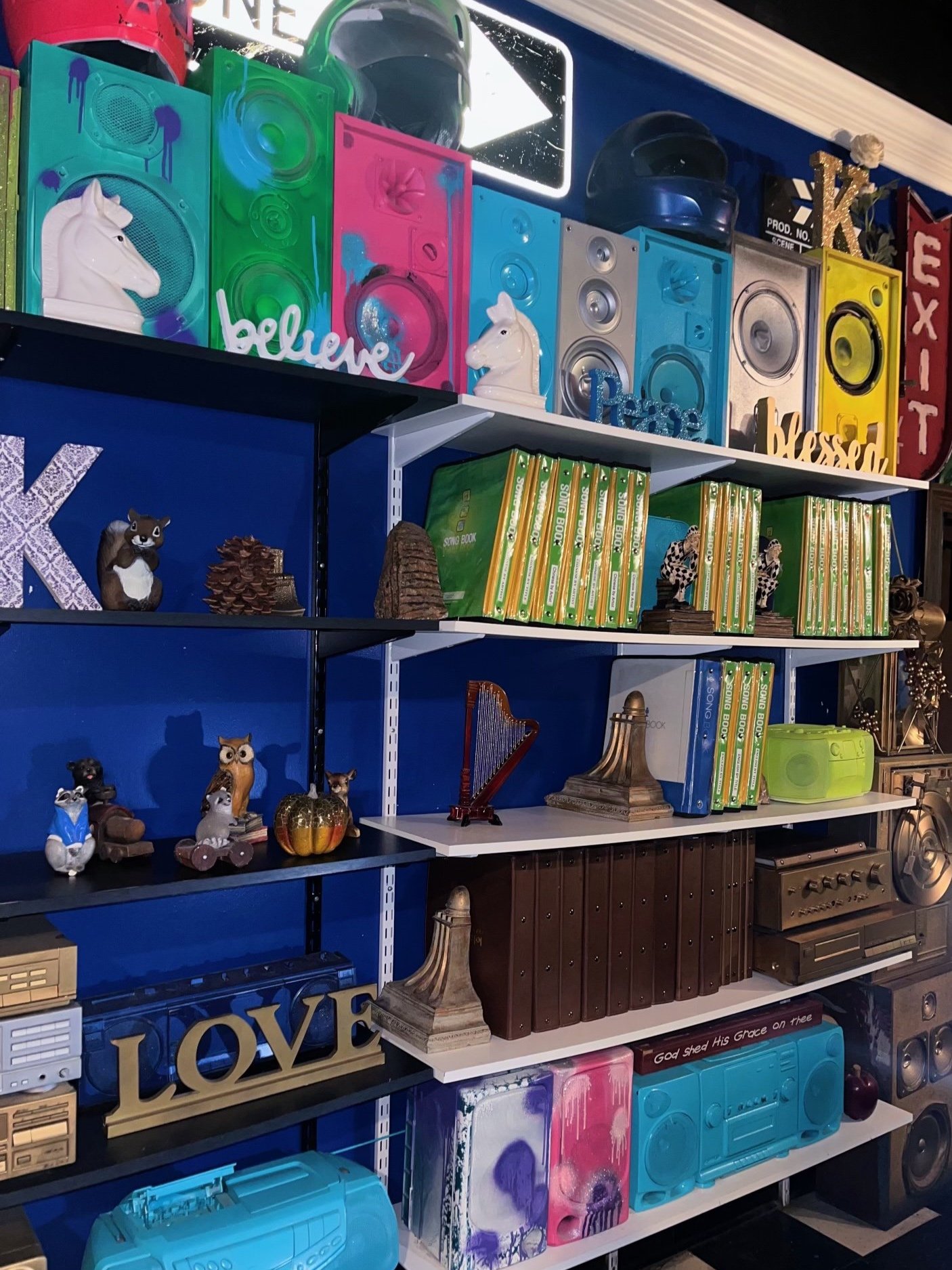 About — K-HOUSE Karaoke Lounge & Suites