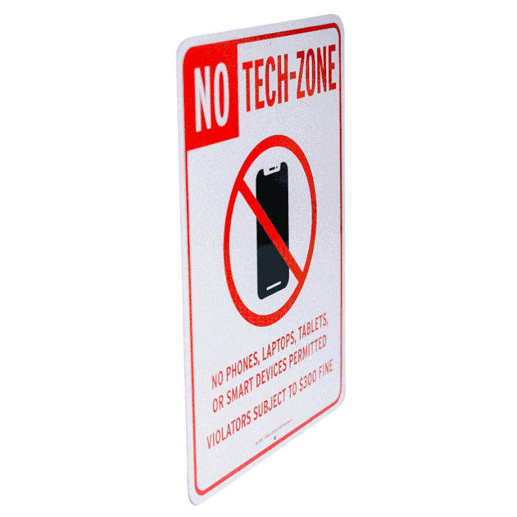 No Tech Zone — Cash Studios