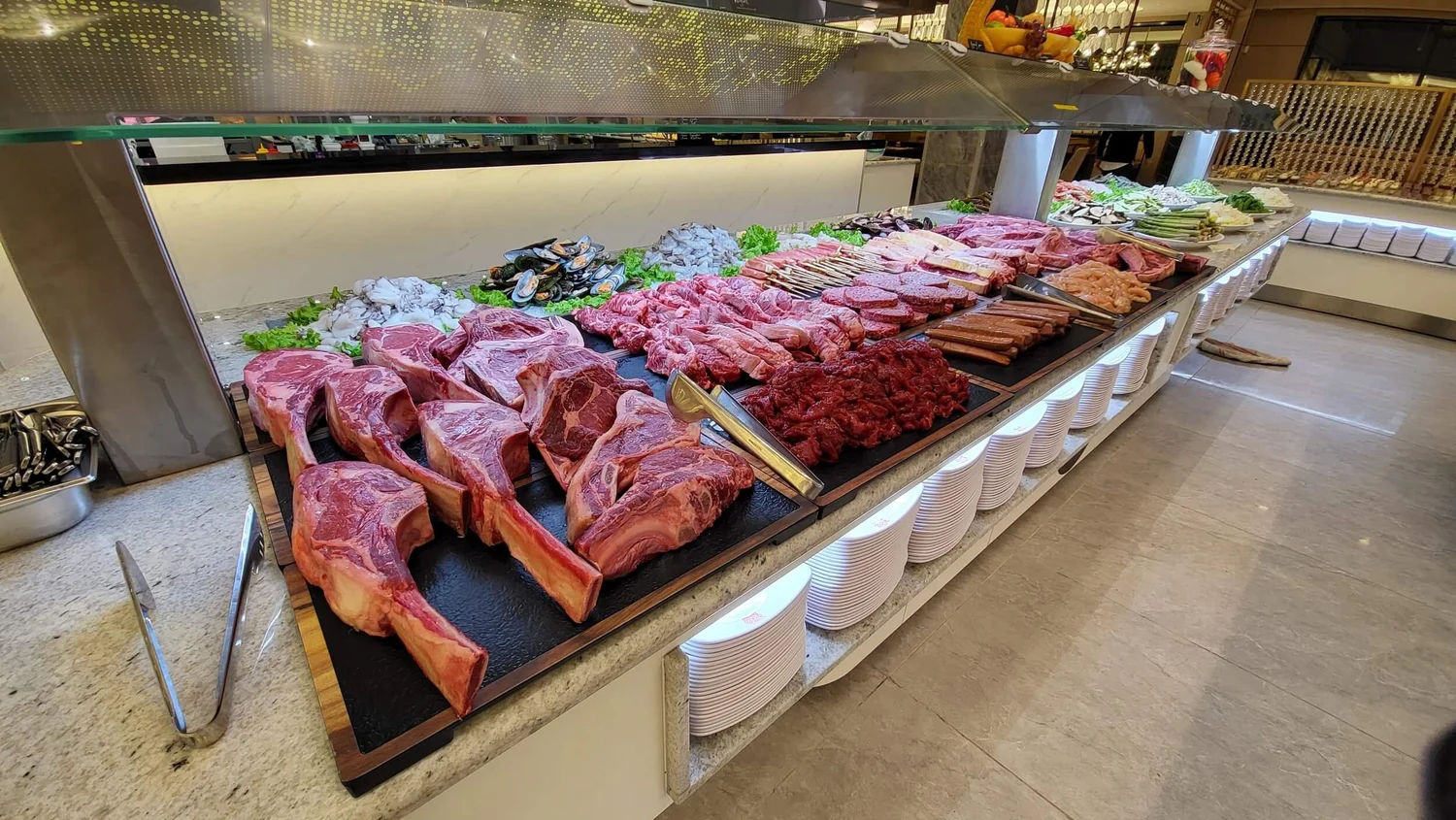 ROYAL BUFFET TOULOUSE, ROUTE D'ESPAGNE - Restaurant Buffet Franco ...