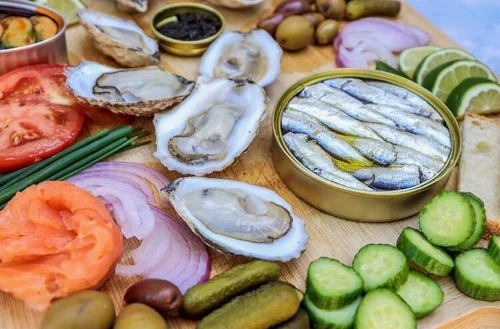 How To: Crafting a Tinned Seafood Board — The Briny Babe