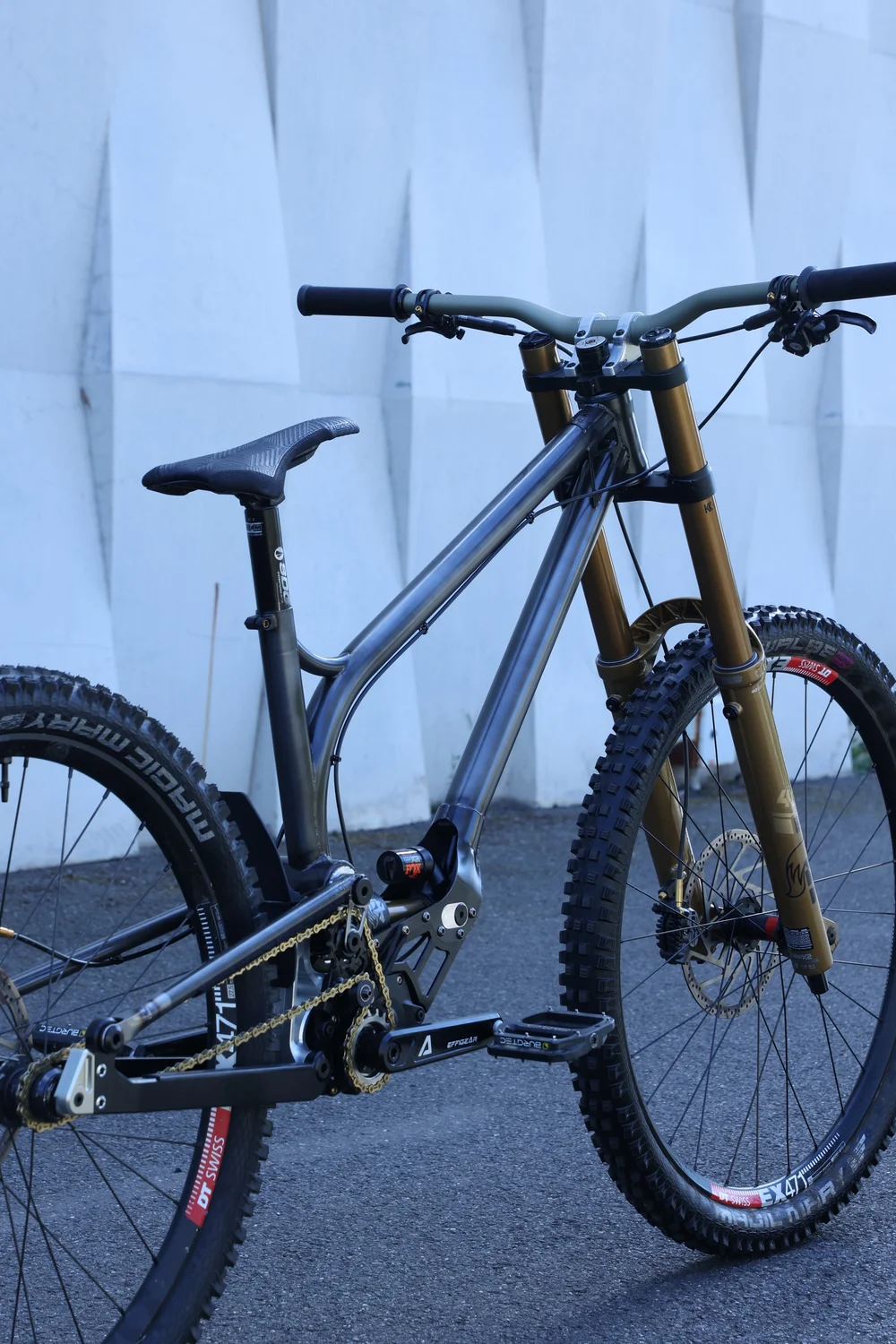 GRAVITY — TRINITY_MTB