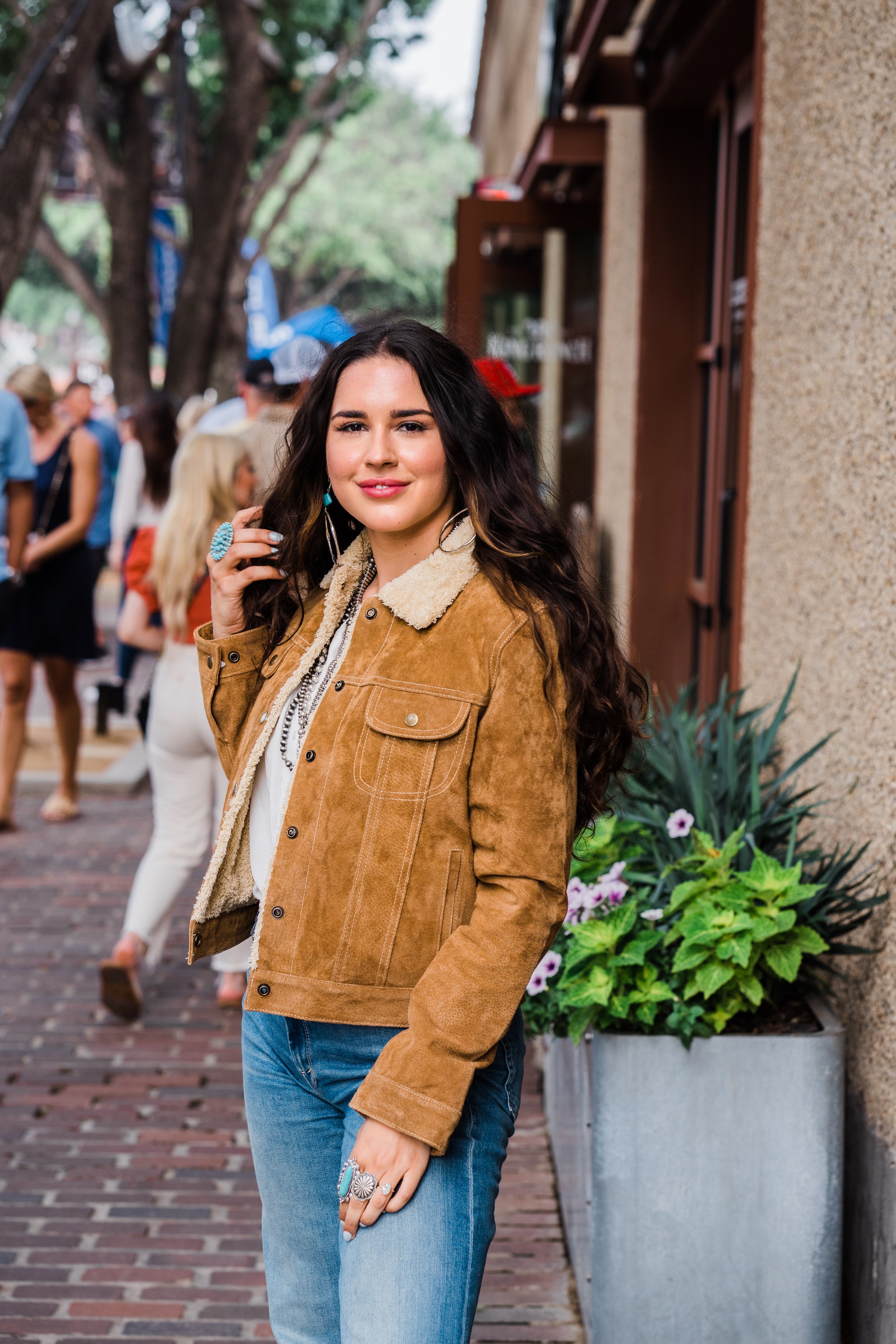 Madison George — Denim & Velvet Marketing + Design