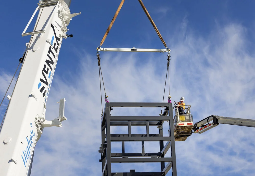 Sventek Cranes & Rigging