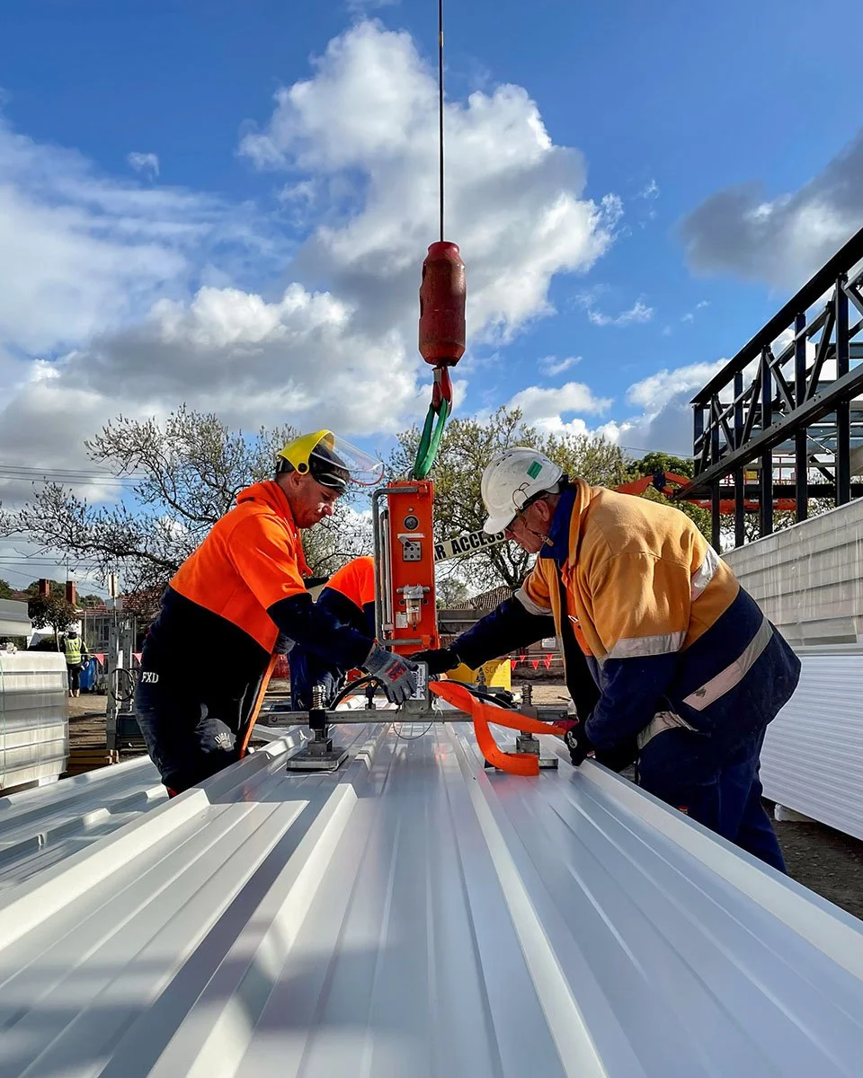 The Future of Cranes – Automation and Remote Control | Sventek Cranes ...