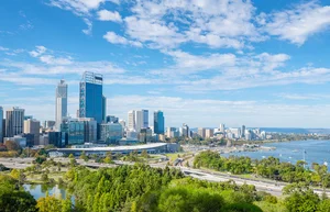 Dr Andrea Ang | Perth Ophthalmologist Laser Eye Surgeon