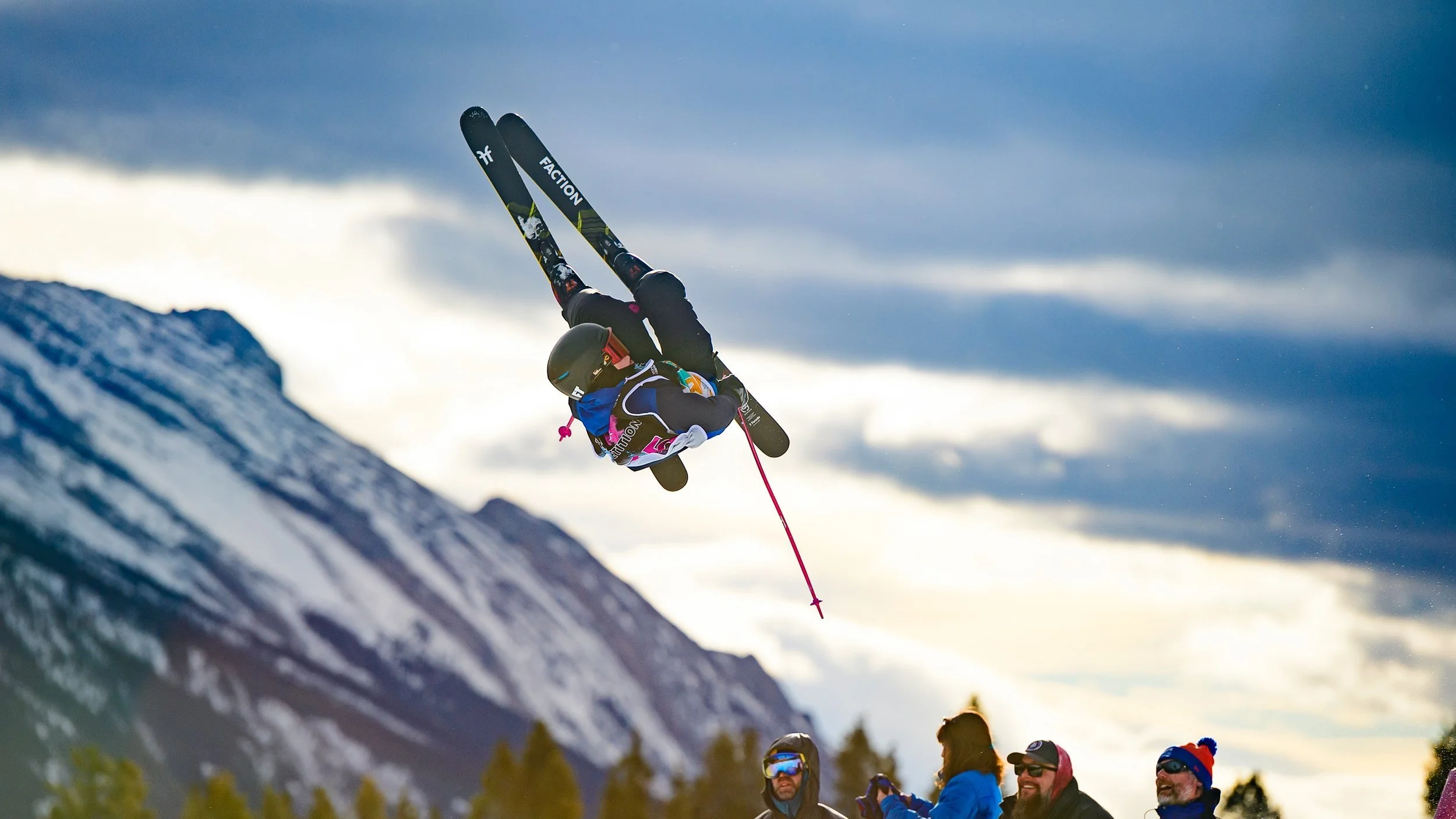 Edmonton Freestyle Ski Club - Freestyle skiing training and lessons