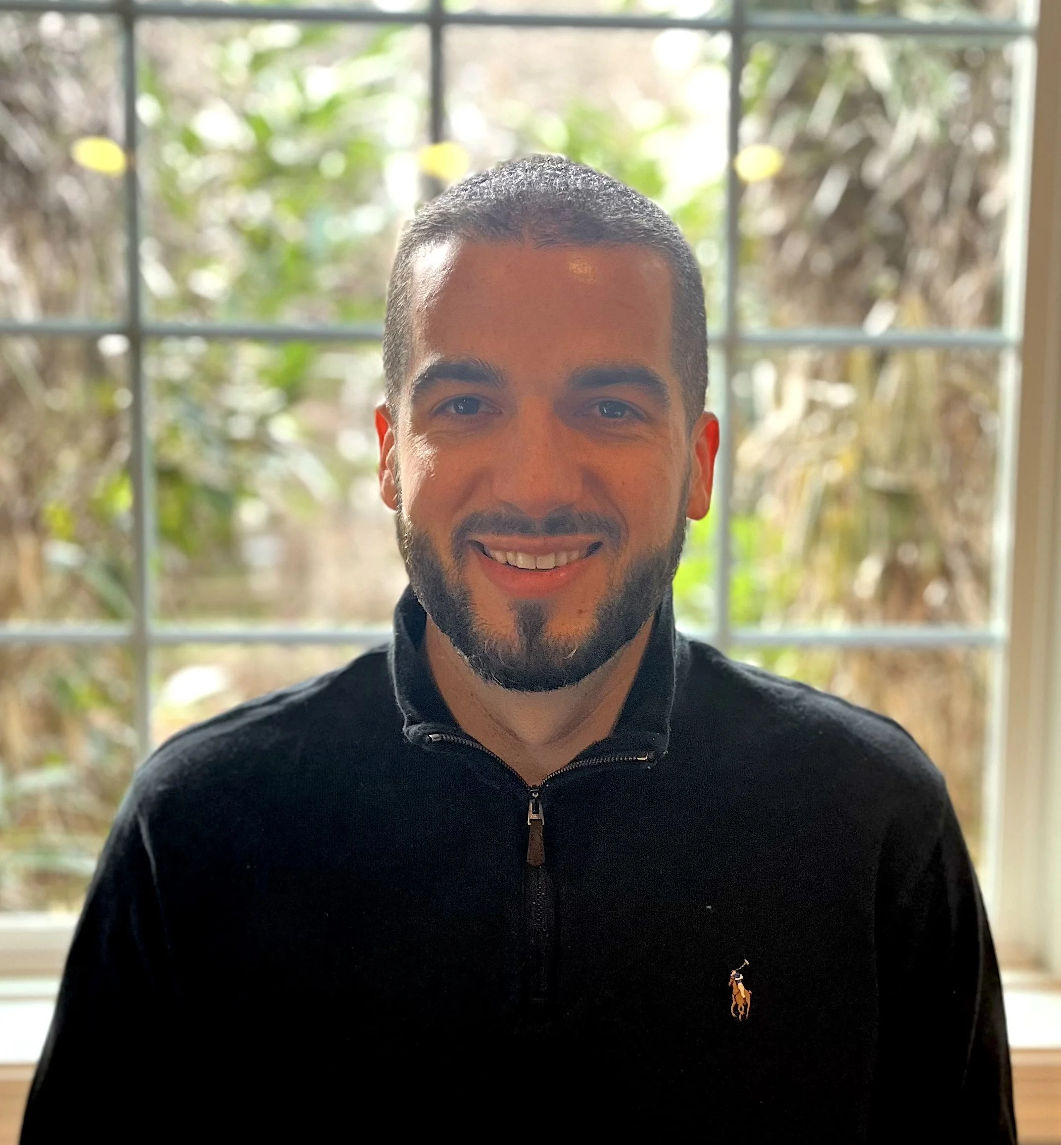 About — Dr. Thomas Smith