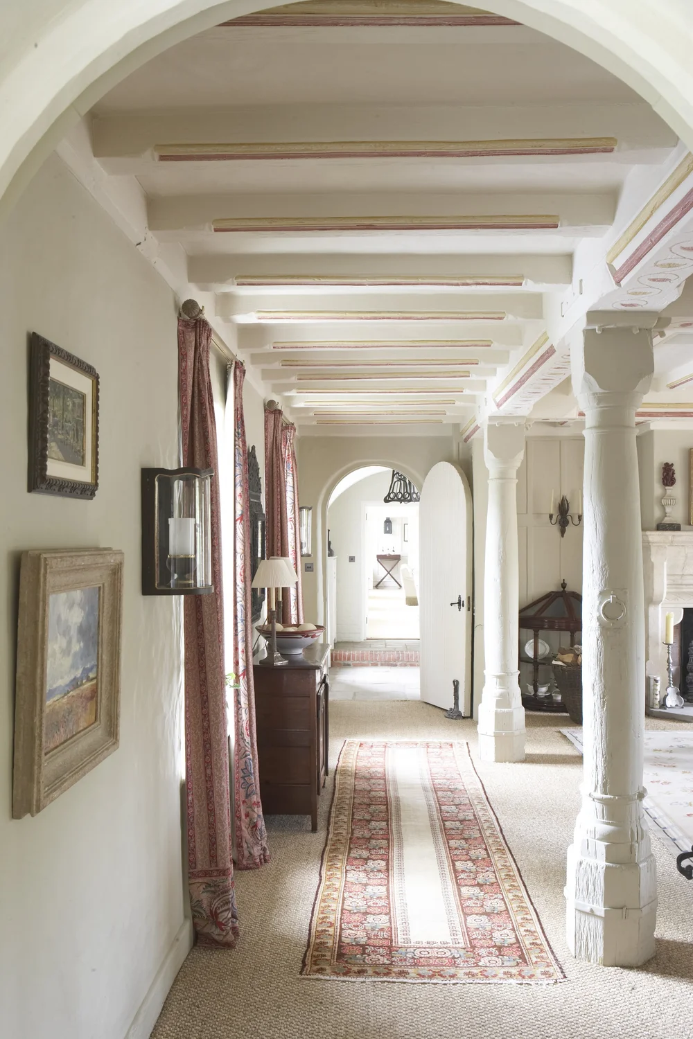 McWhirter Morris Country House interior decoration, traditional country ...