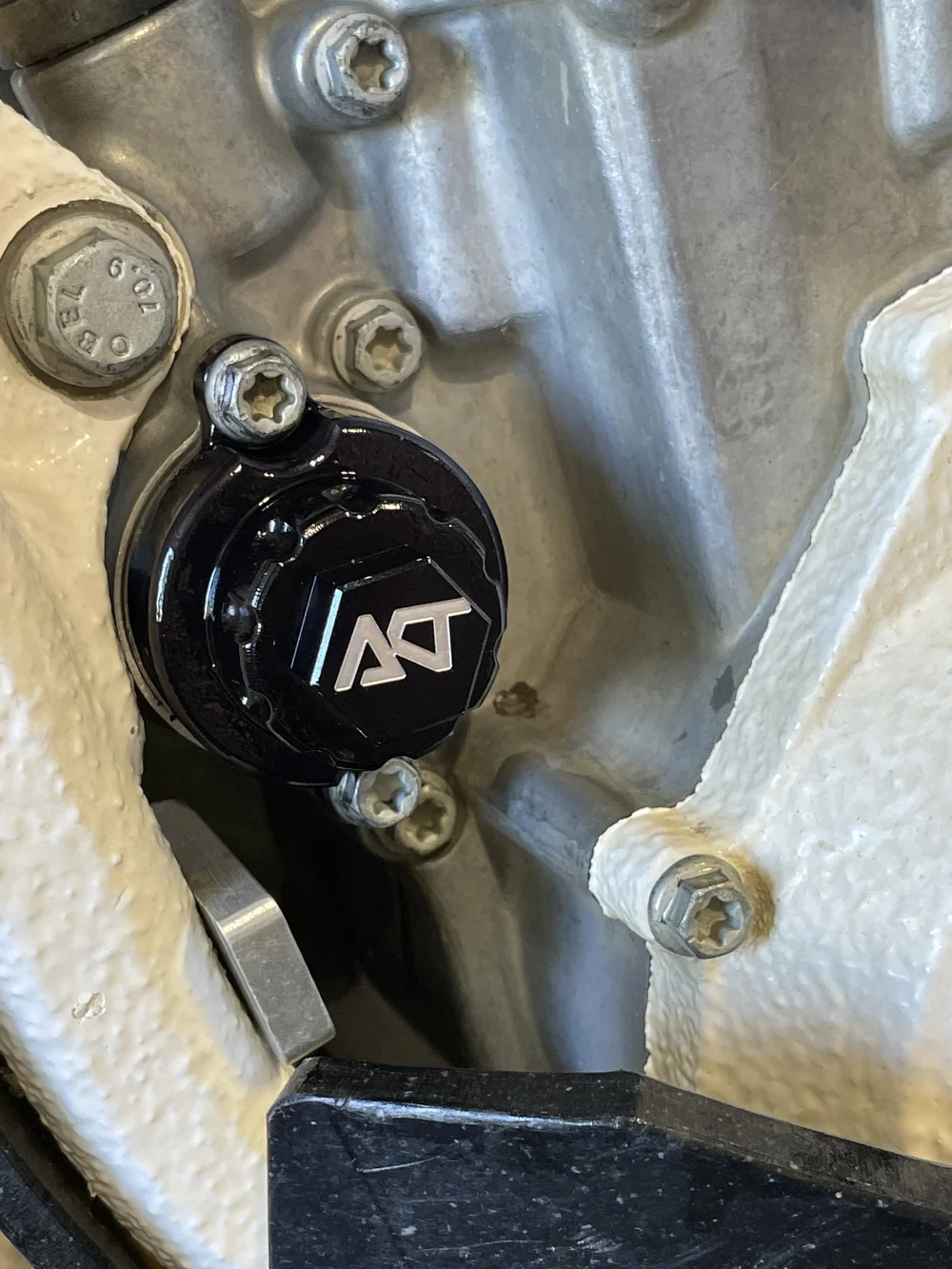 Magnetic Oil Filter — AK Technologies