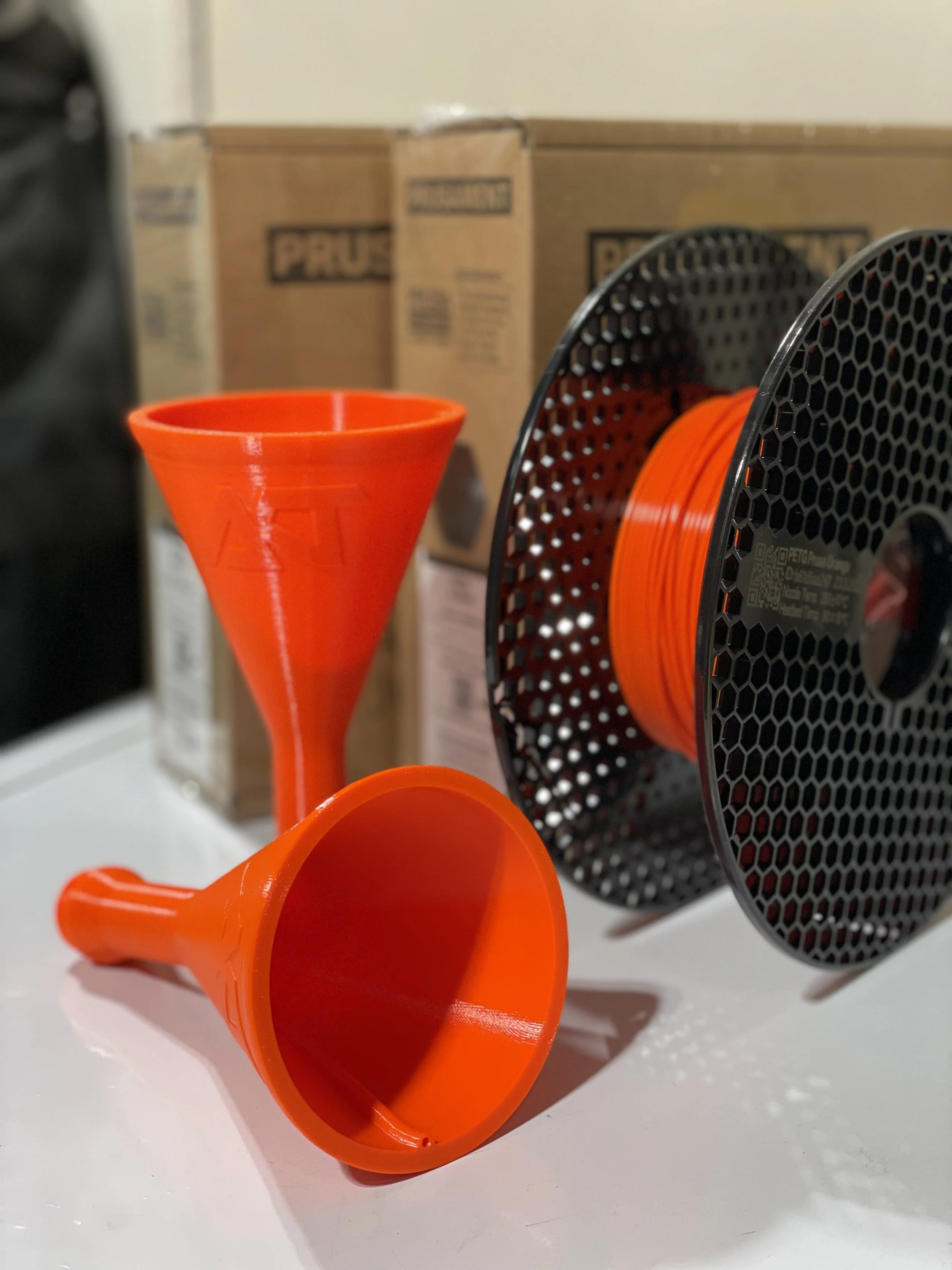 Threaded Funnel — AK Technologies