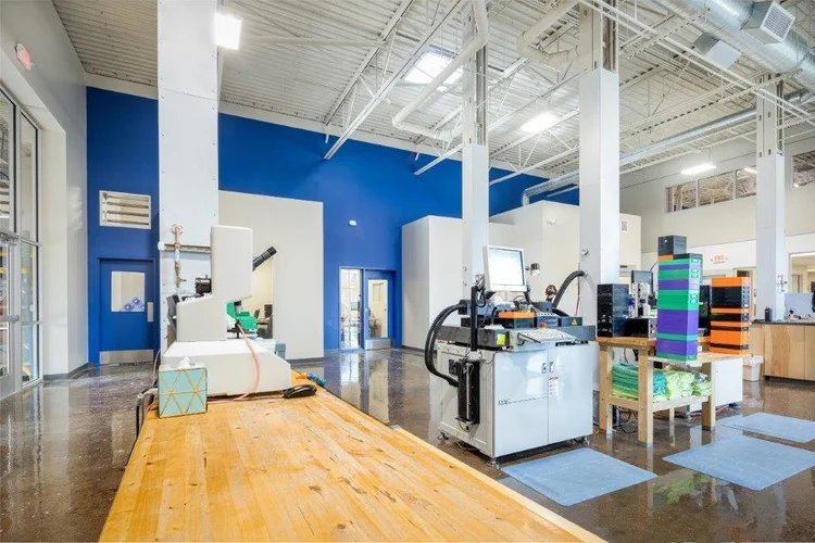 About Us | Valley Contax — We make lenses.