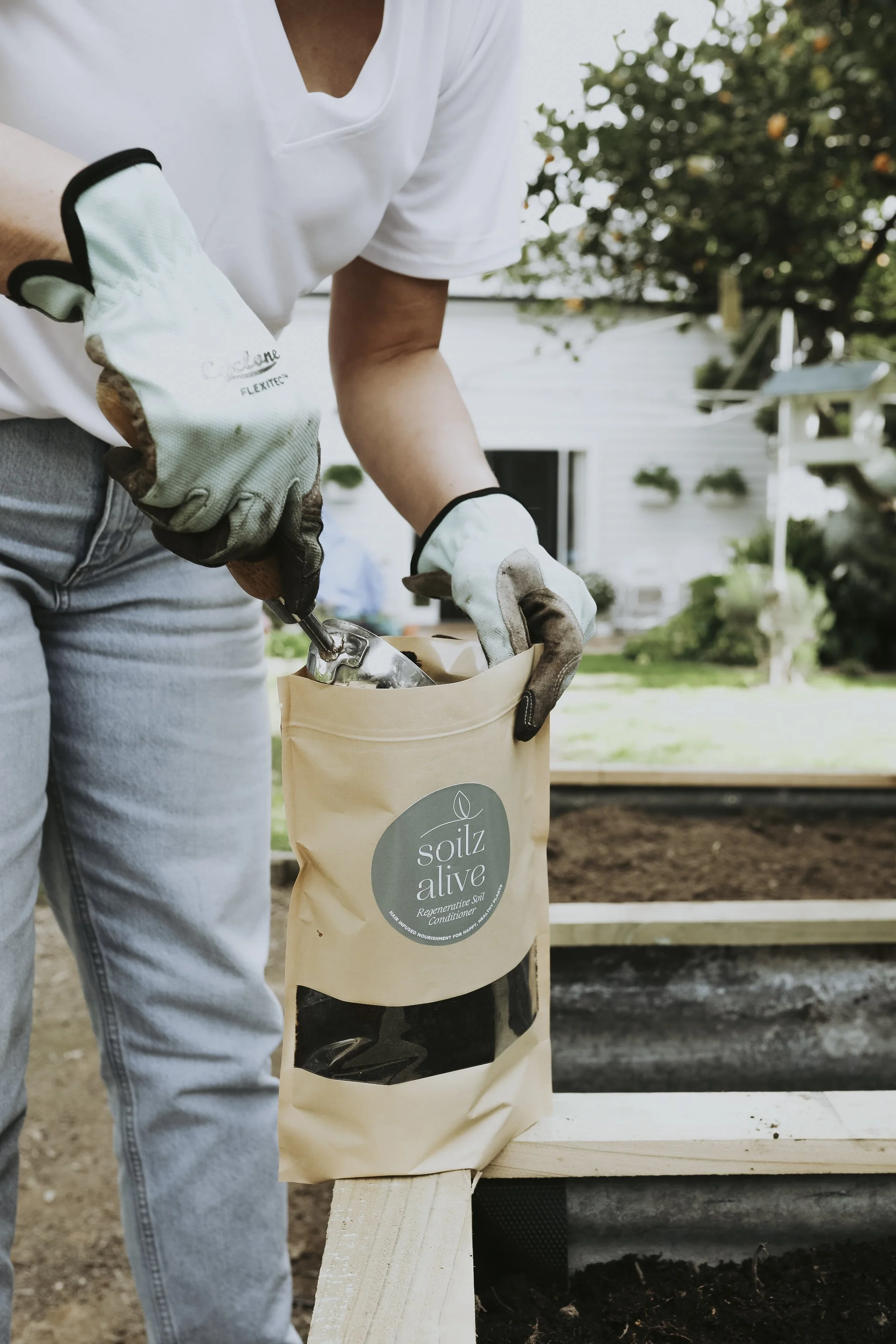 Soilz Alive | Hair-infused nourishment for happy, healthy plants | Good ...