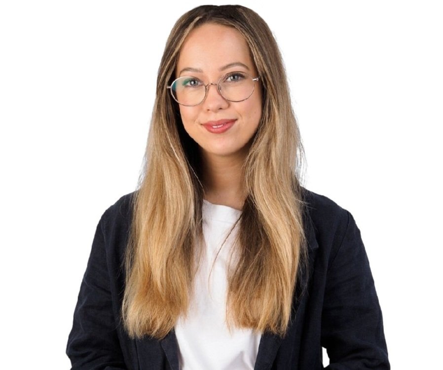 About Us · Modern People