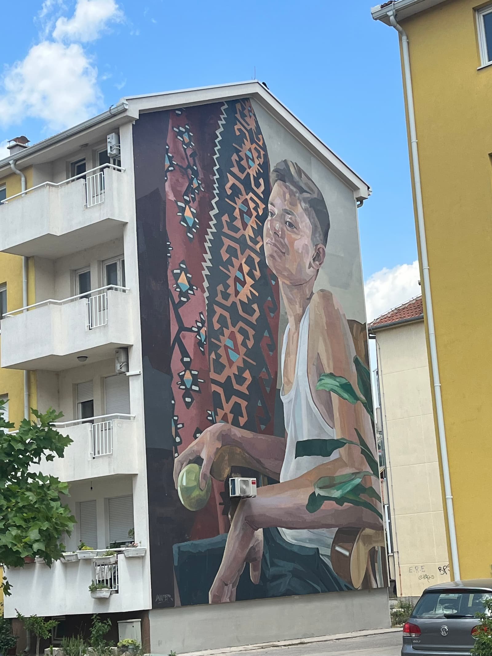 The story behind the beautiful building graffiti art in Mostar.