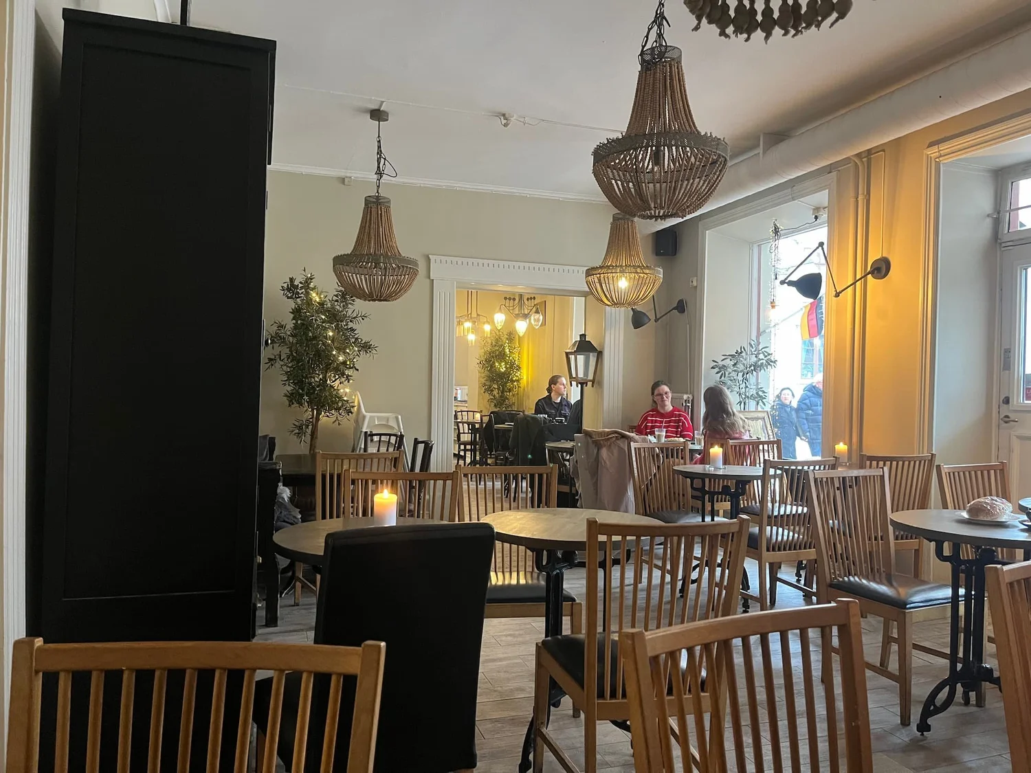 Best Cafés in Gothenburg (2025) – Where to Try Swedish Fika Culture.
