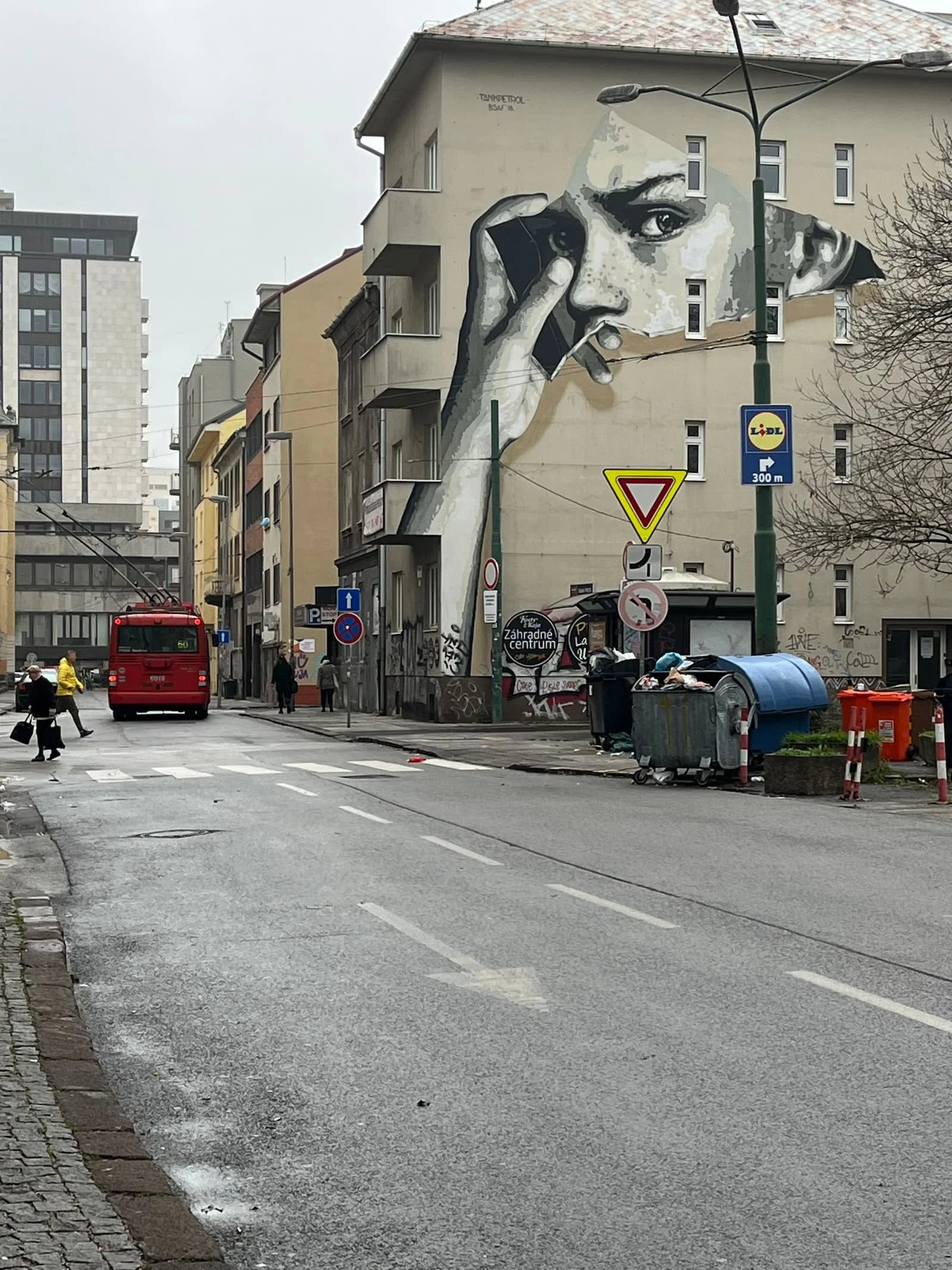 Visiting Cumil the Sewer Worker in Bratislava (2026 Guide): The City’s ...
