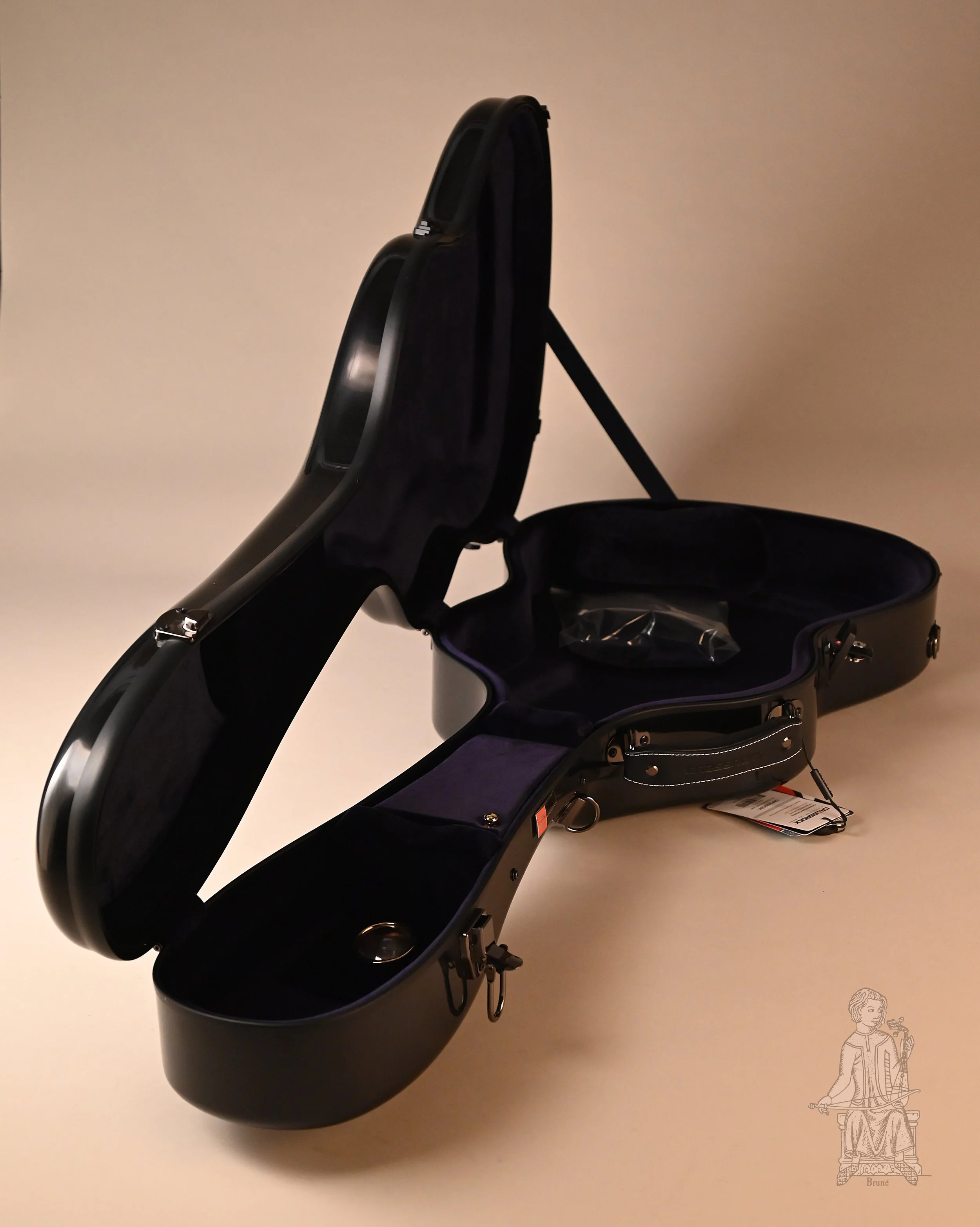 CrossRock Black Guitar Case — M. E. Brune, Luthier