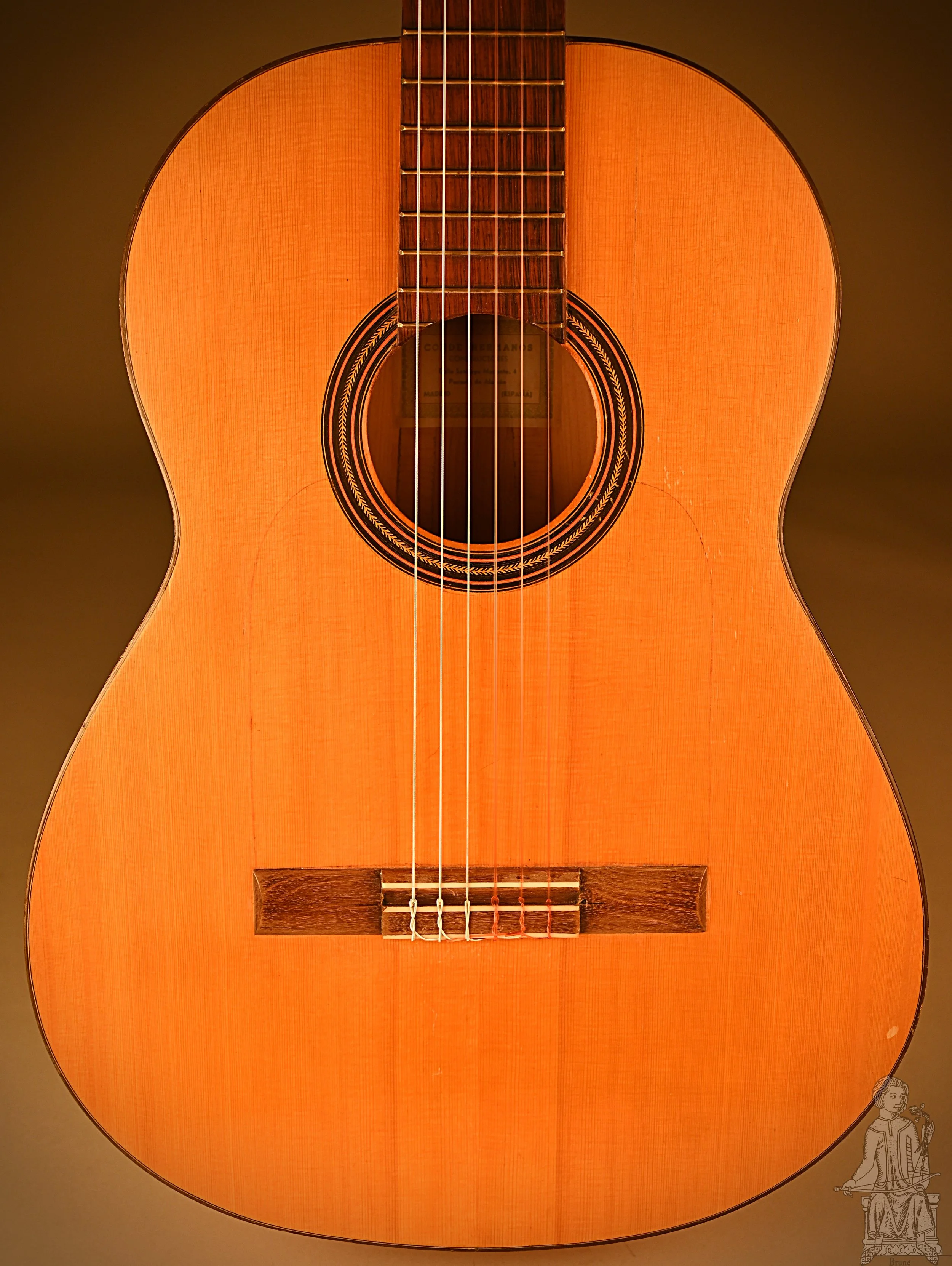 Conde Hermanos — M. E. Brune, Luthier
