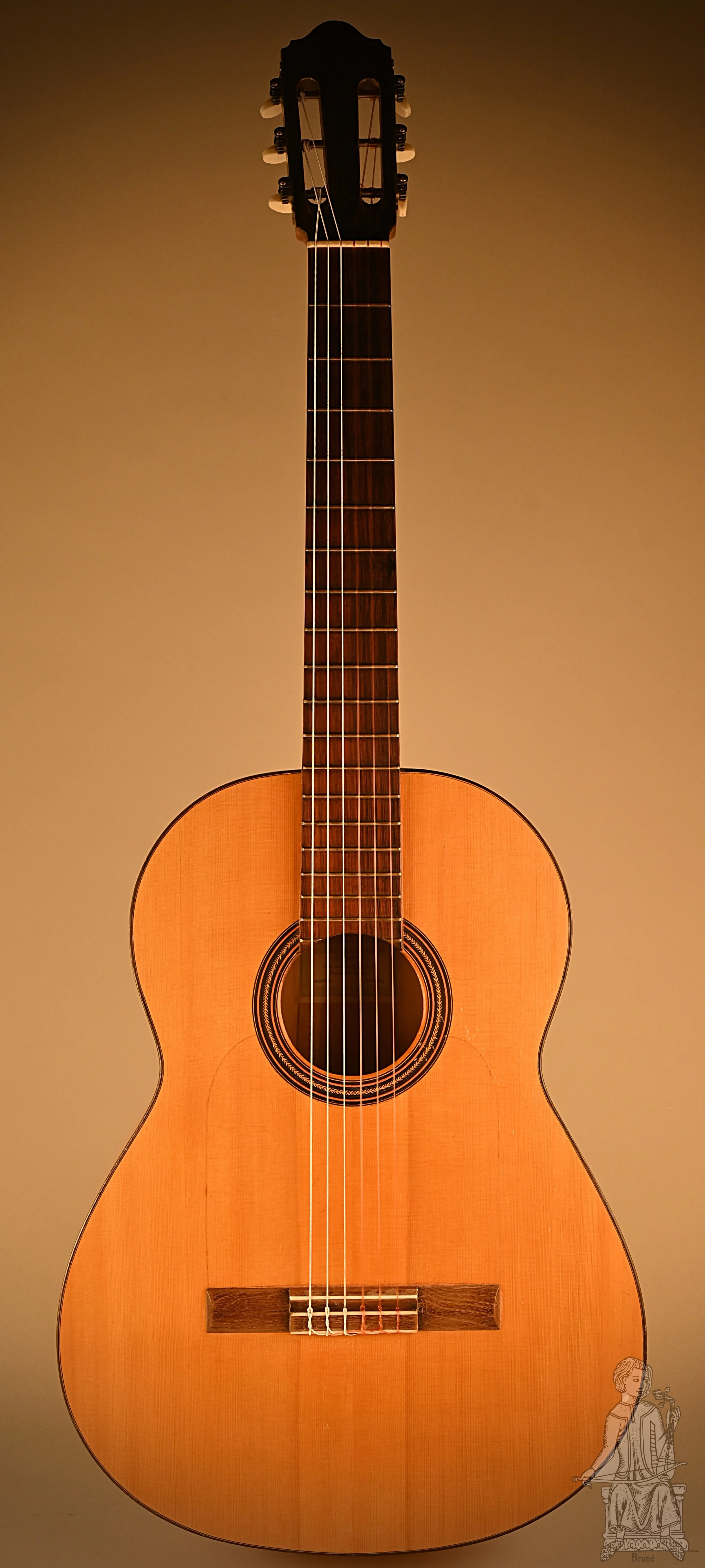 Conde Hermanos — M. E. Brune, Luthier