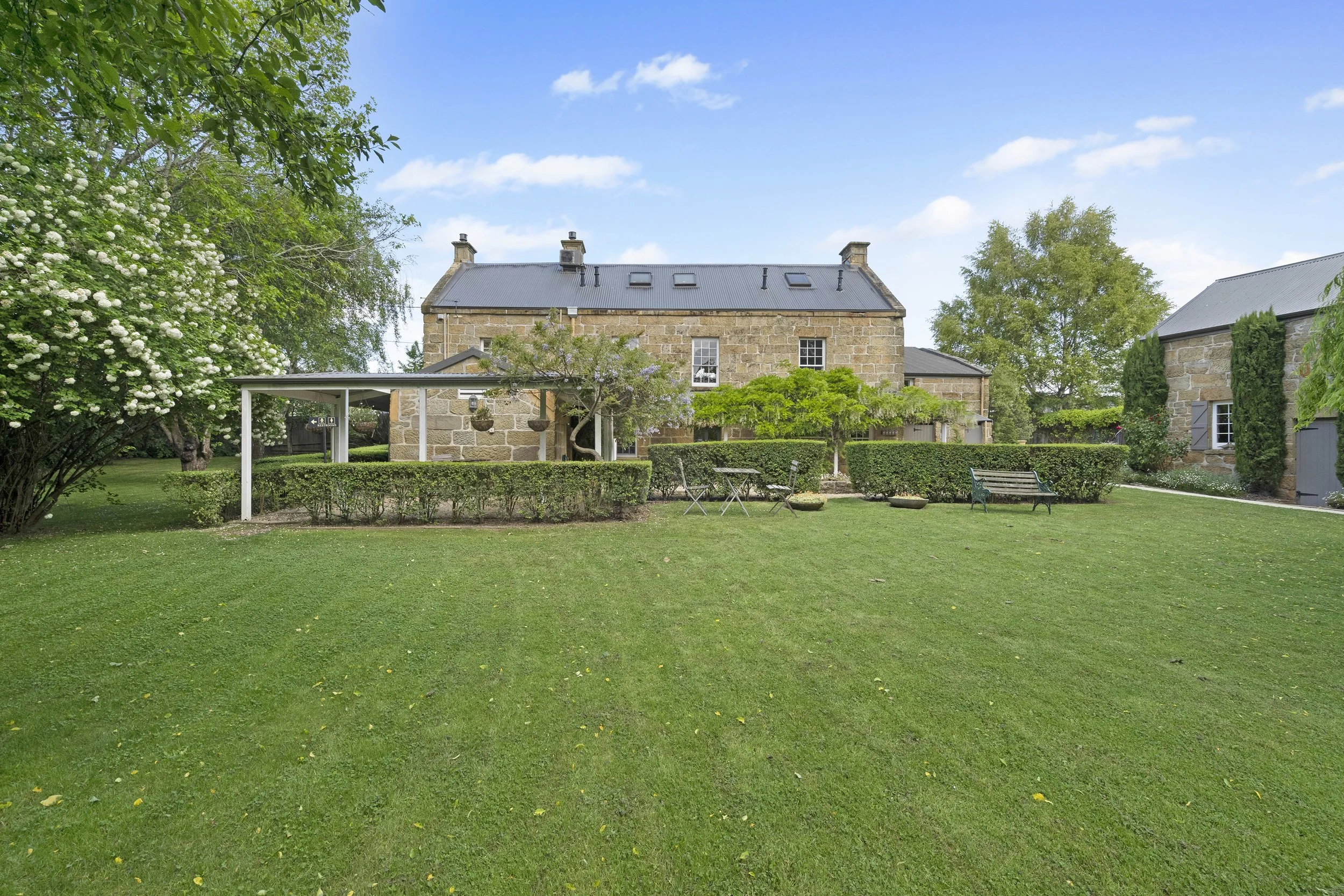 Stay — Red Feather Inn