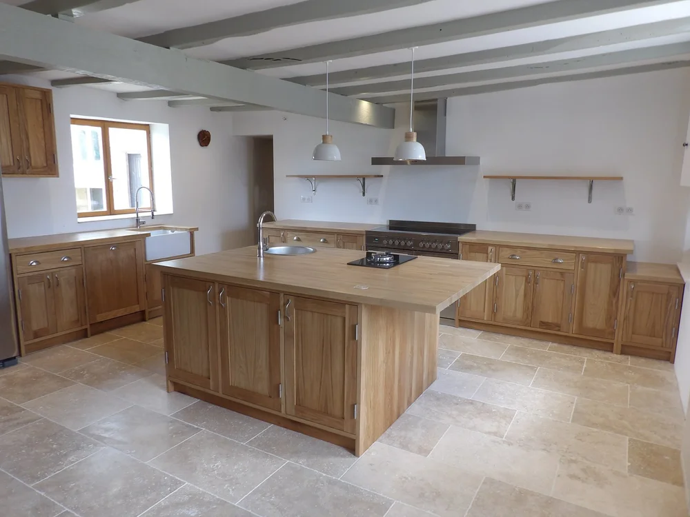 Fine Wood Kitchens Ltd | Solid Wood Kitchen Manufacturers