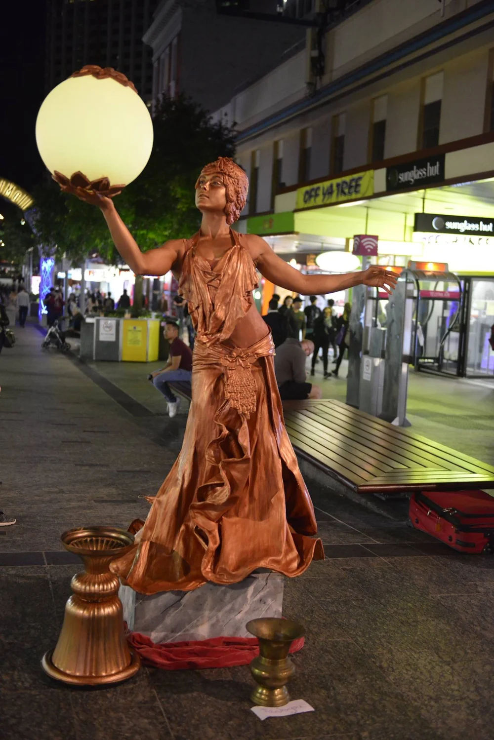 Living Statues - Eyes Up Events | Stilts, Roving & Children's ...