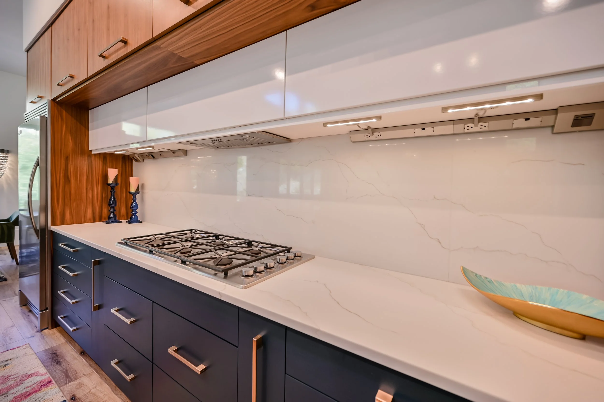 How Lighting Can Transform A Room 6/7/24 — Tailored Interior Design