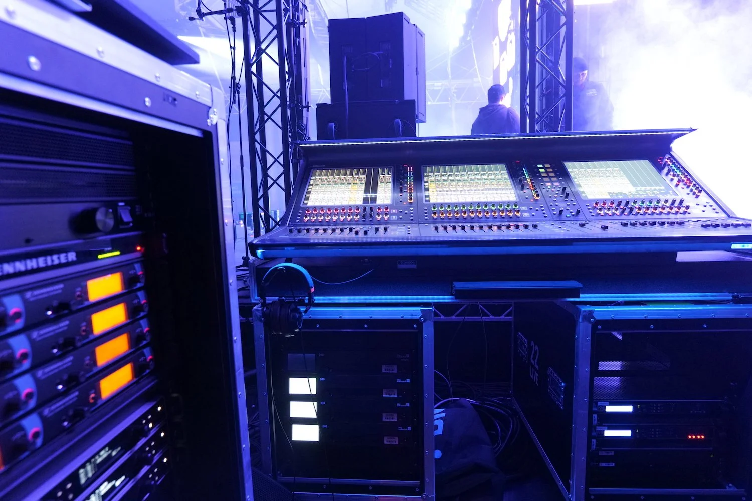 22live Hire inventory - Martin Audio - Shure - Sennheiser - DiGiCo ...