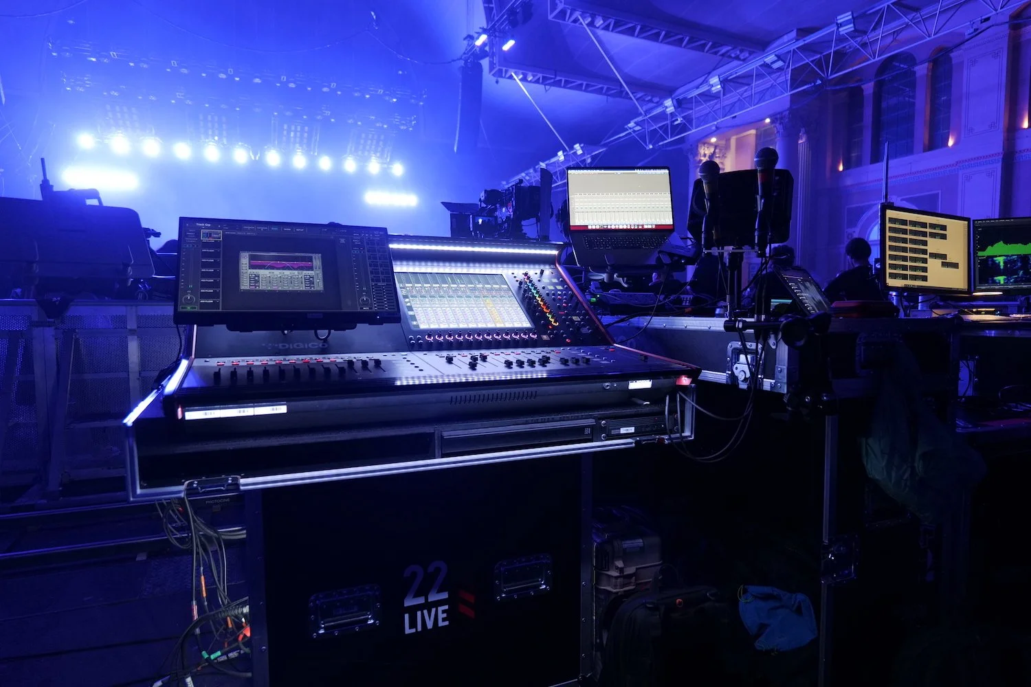 22live Hire inventory - Martin Audio - Shure - Sennheiser - DiGiCo ...