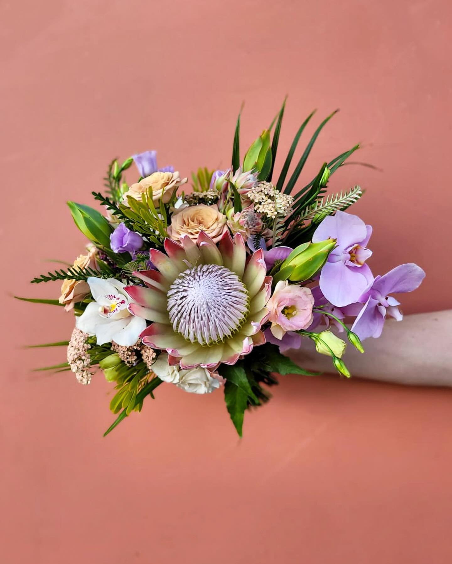 Unique florals & styling for maximalists & colour lovers