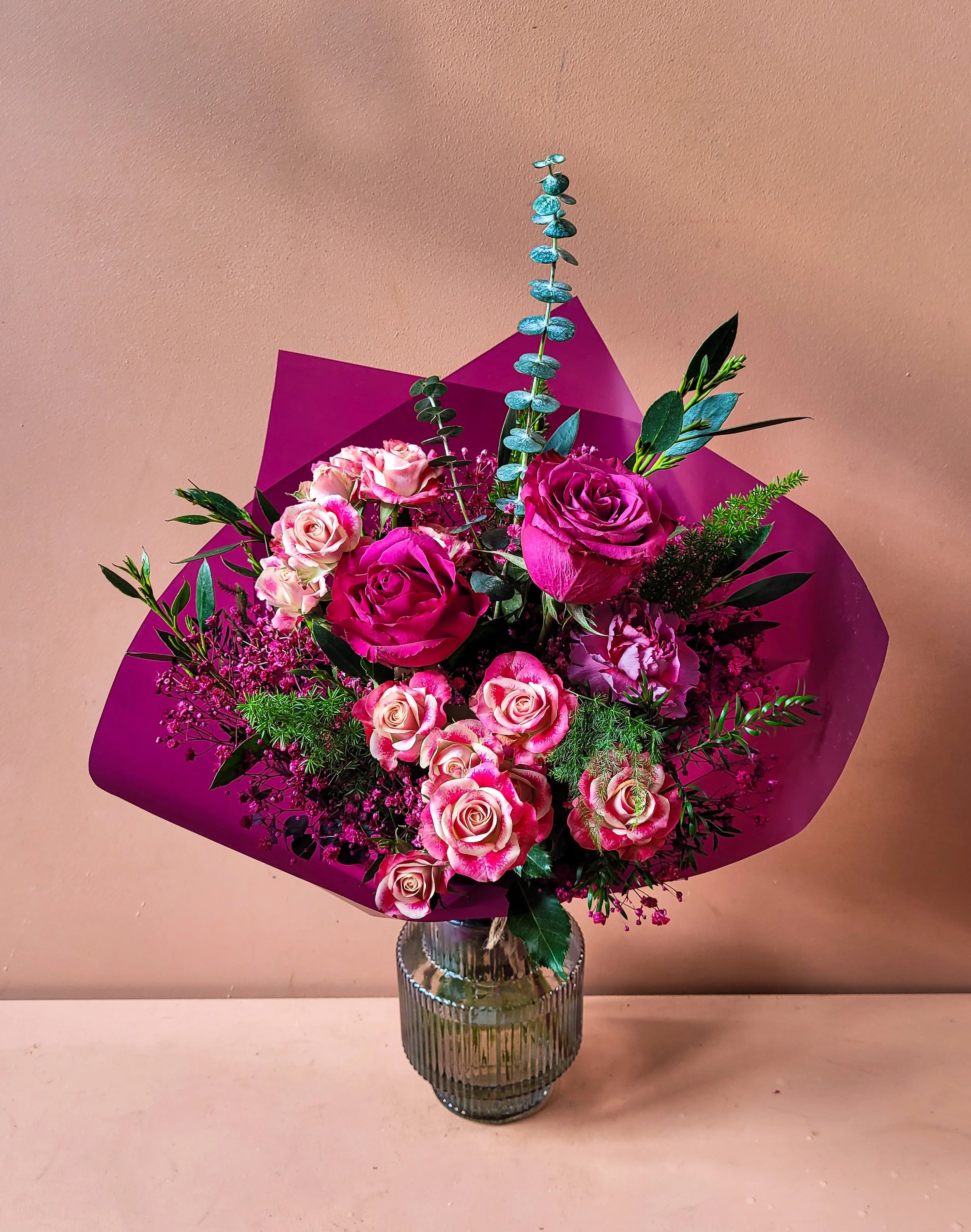 Bold & stylish floral design for maximalists