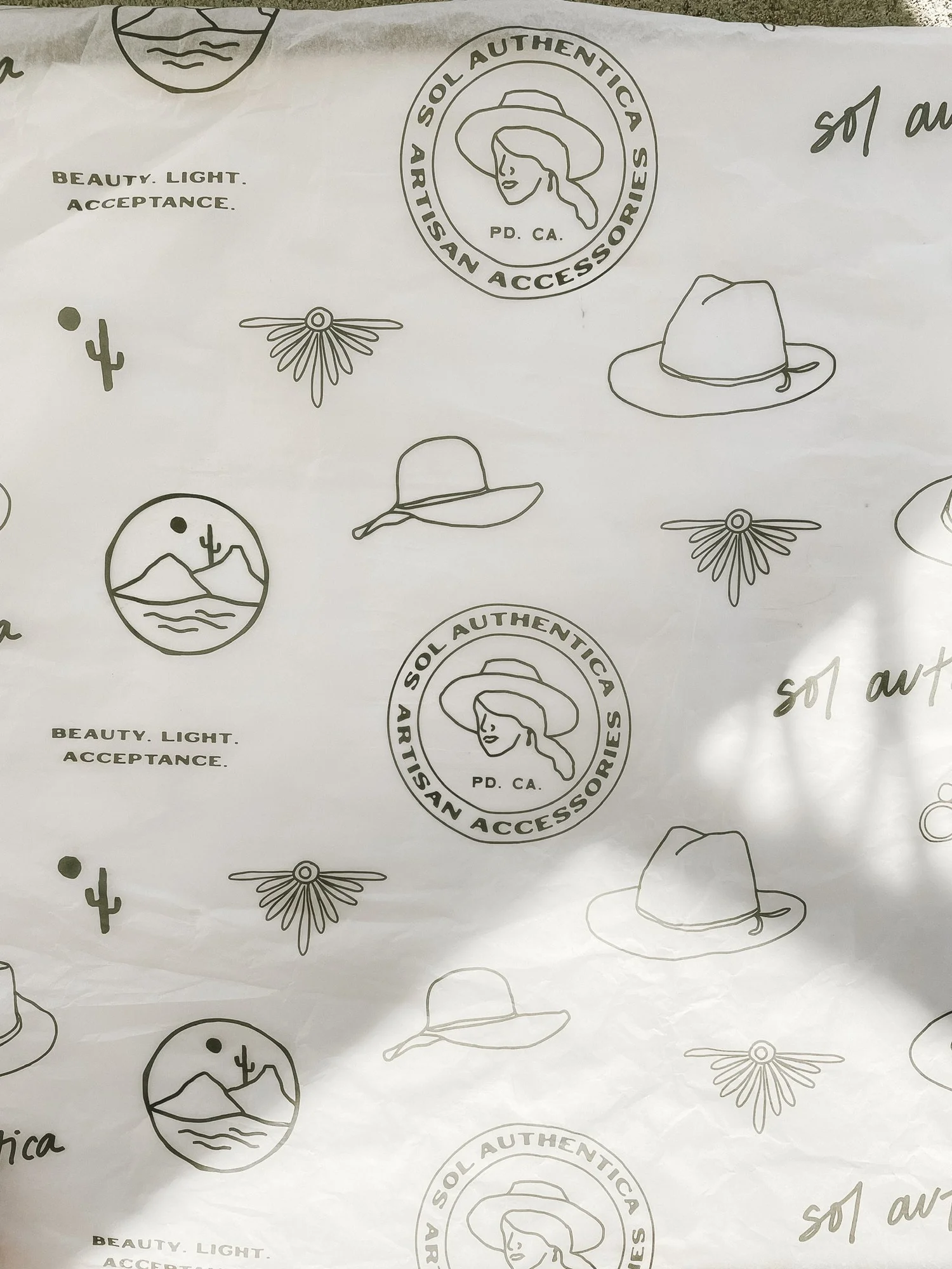 3 Ways You Can Use Your Brand Patterns and Illustrations