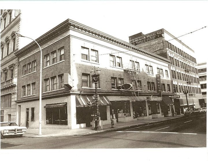 Gallery 3 — The Umbrella Project