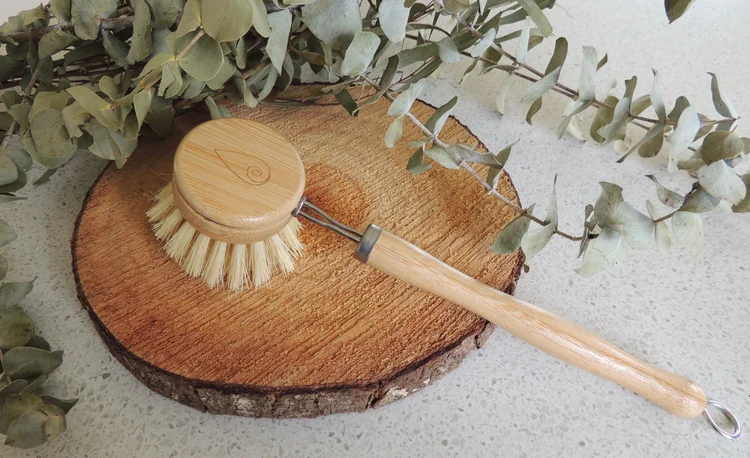 Bamboo Pot Scrubber — Your Home, Naturally | Natural Cleaning Starter ...