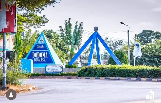 Tansanias Hauptstadt Dodoma — Arusha Safaris Tanzania