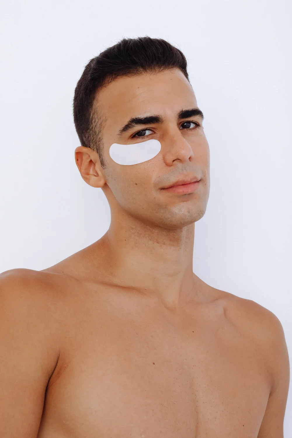 How to Minimize Under Eye Puffiness and Dark Circles with Natural ...