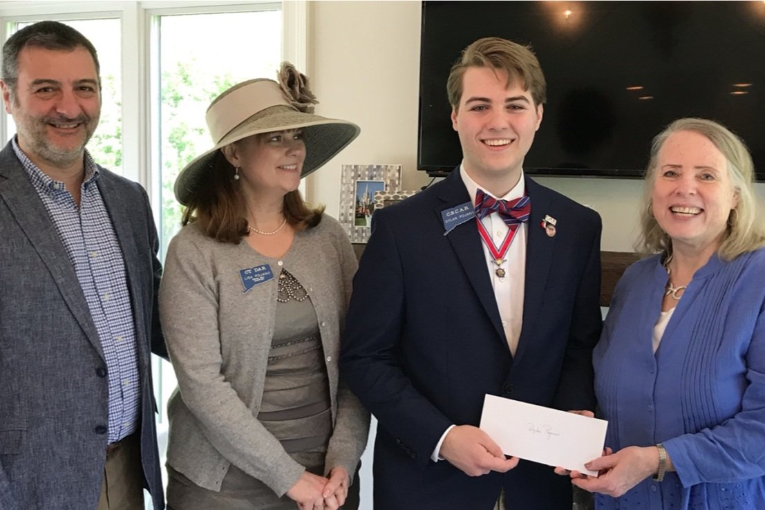 Awards/Scholarships — Wilton DAR