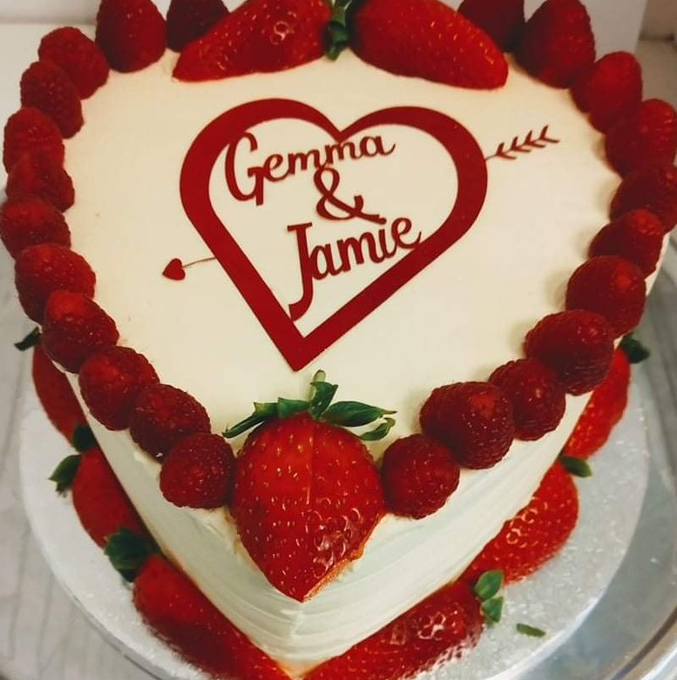 Engagement / Wedding — Annie's Creative Cakes