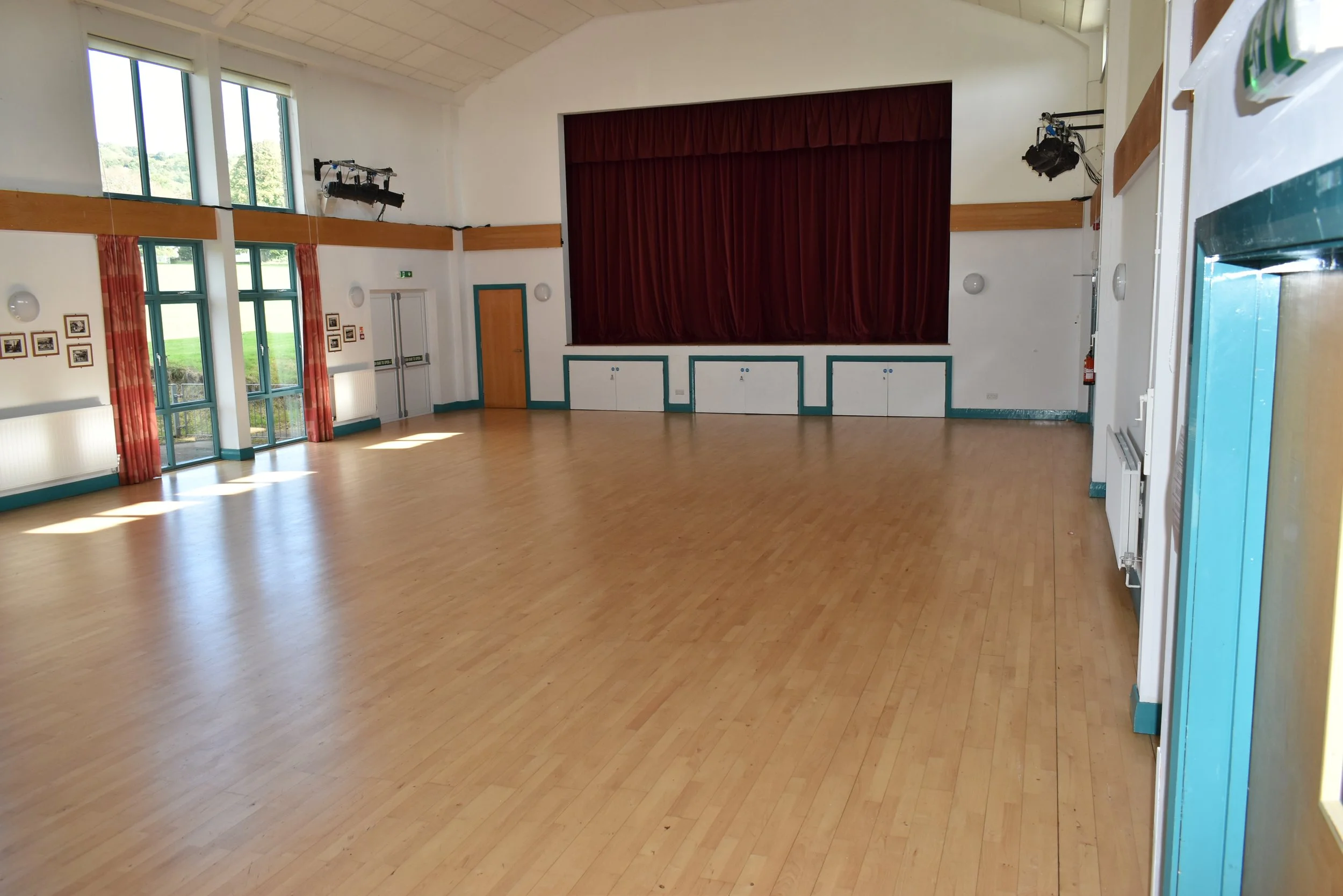 DRAYCOTT MEMORIAL HALL