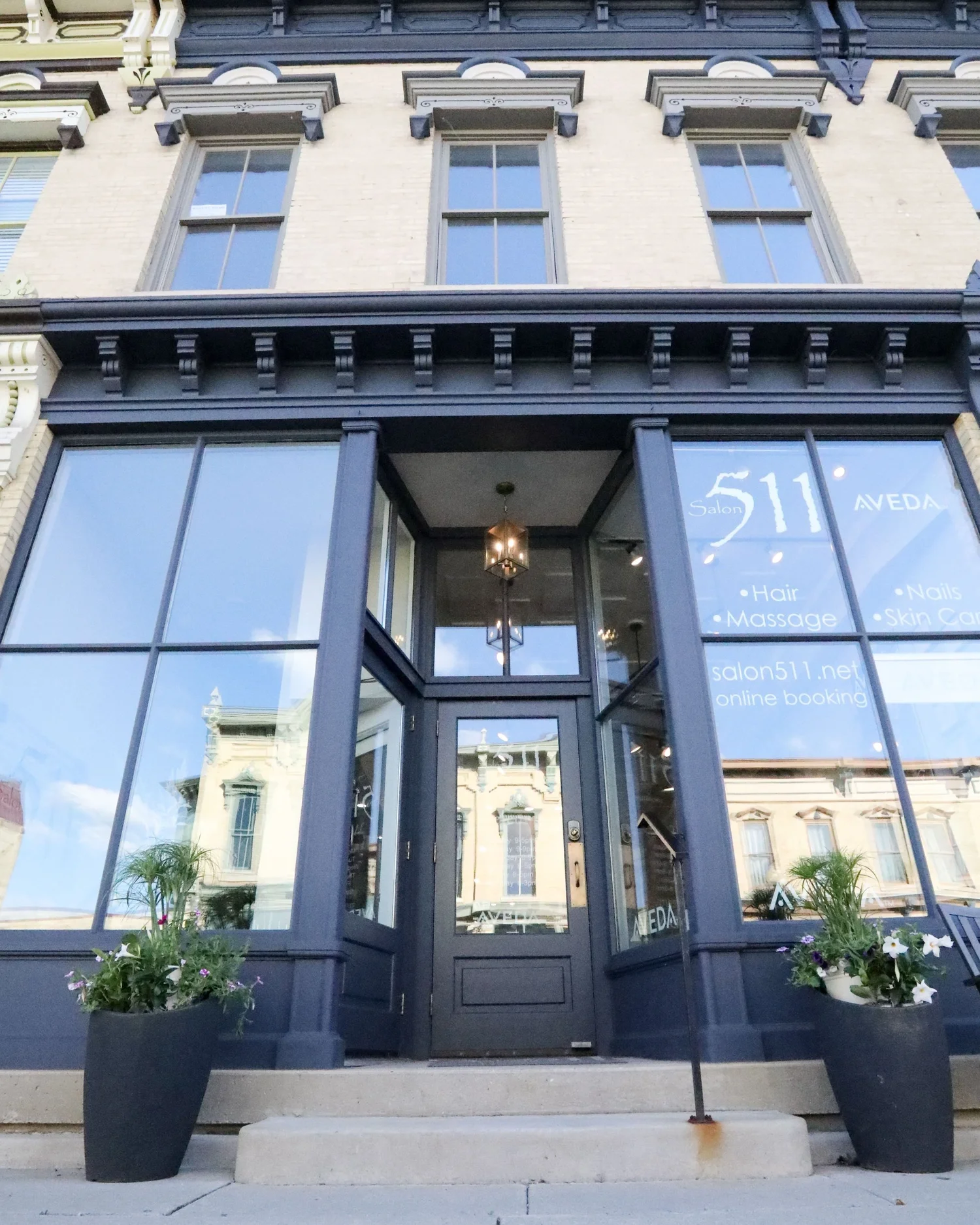 Salon & Spa 511
