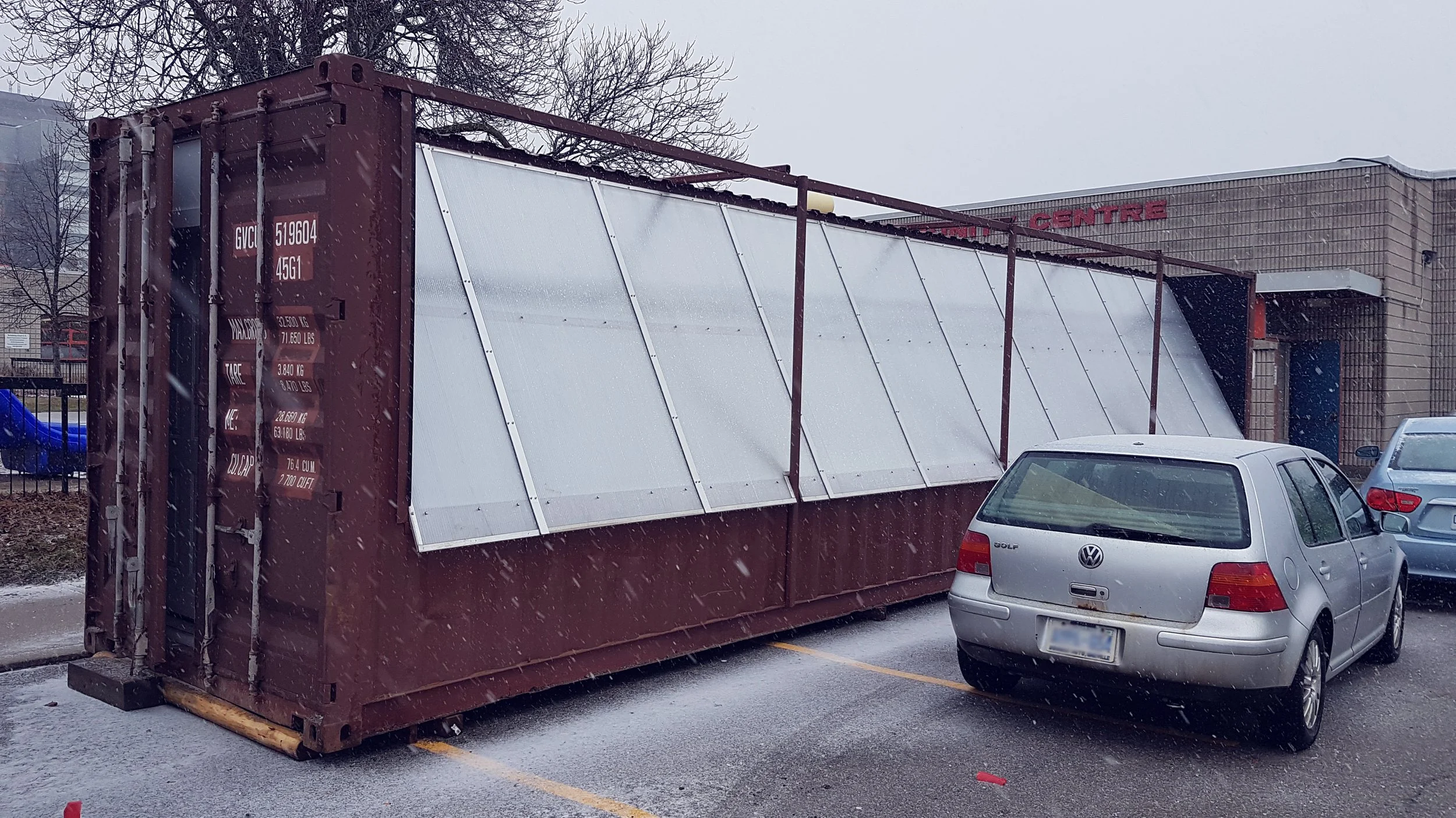 WaterFarmers — Passive Greenhouse Shipping Container