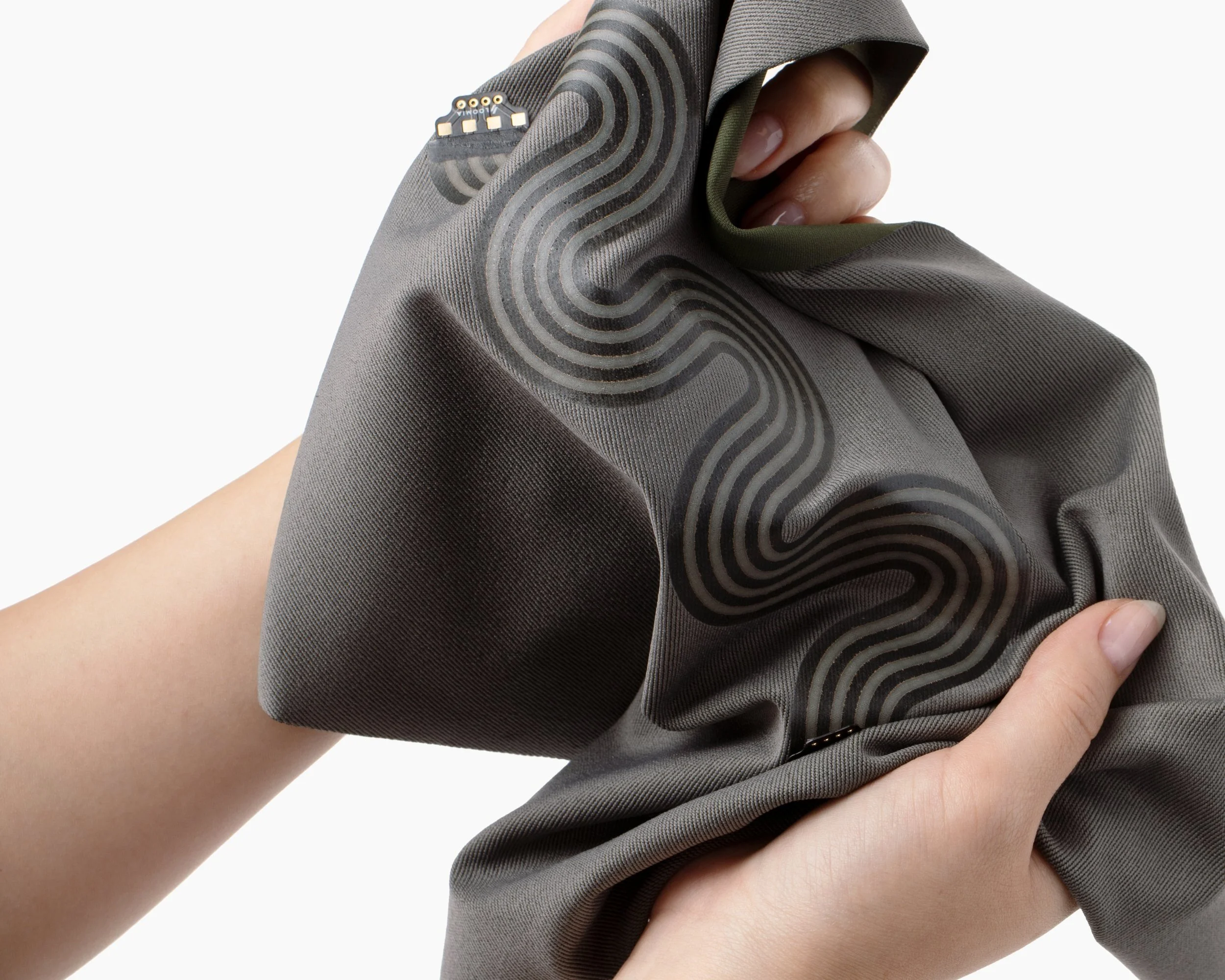 LOOMIA Soft Electronics | E-textiles