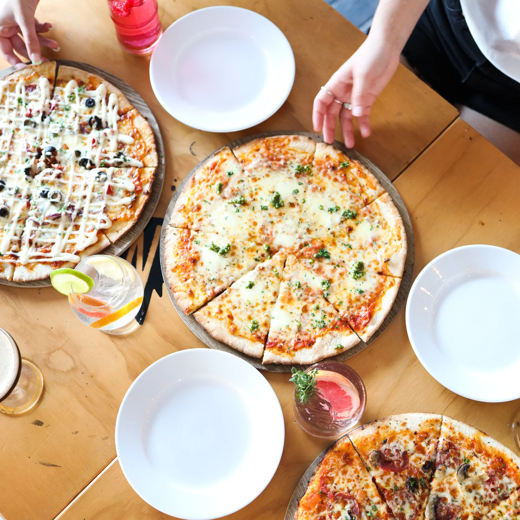 Mayberry Darwin / Bar