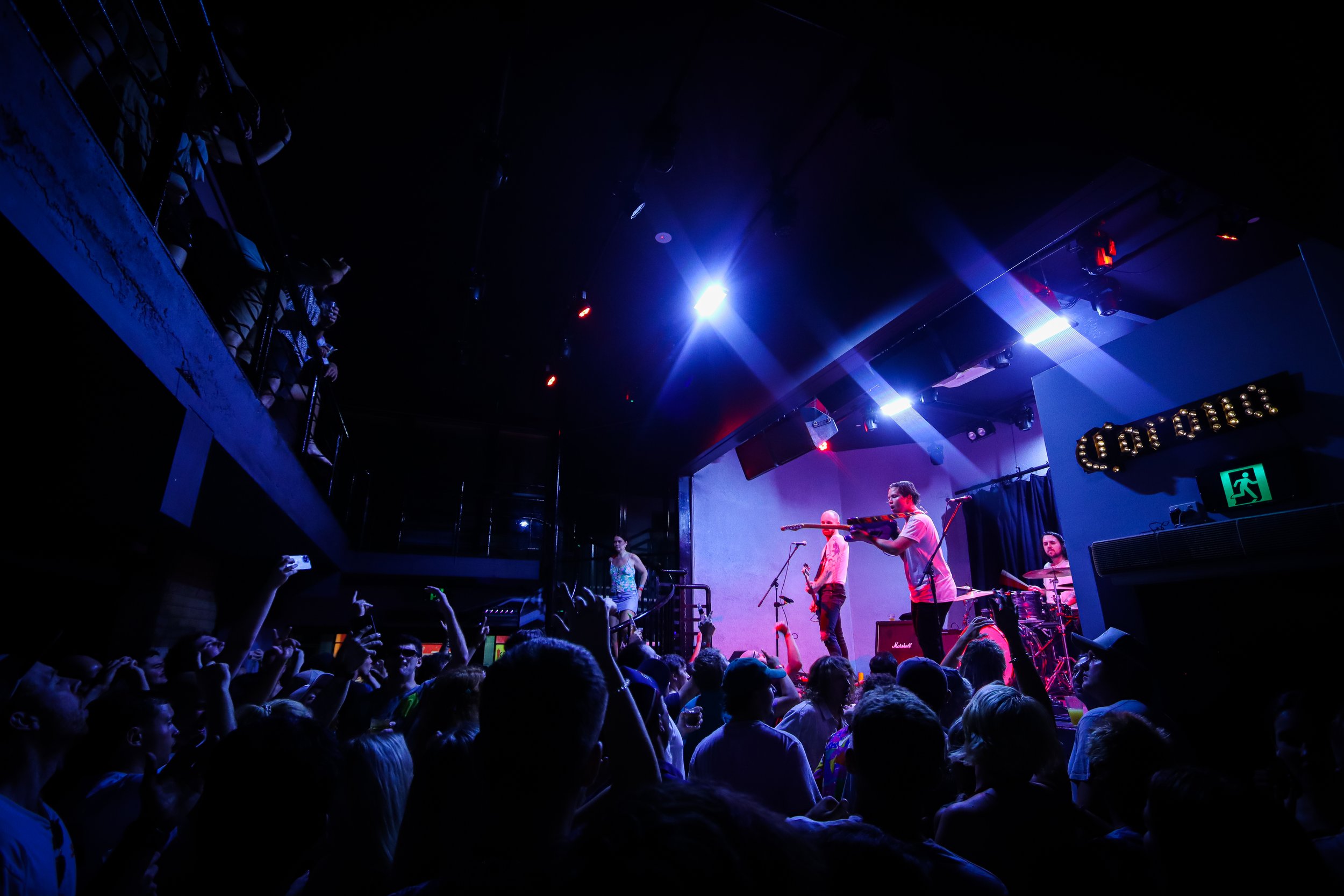 Mayberry Darwin / Bar