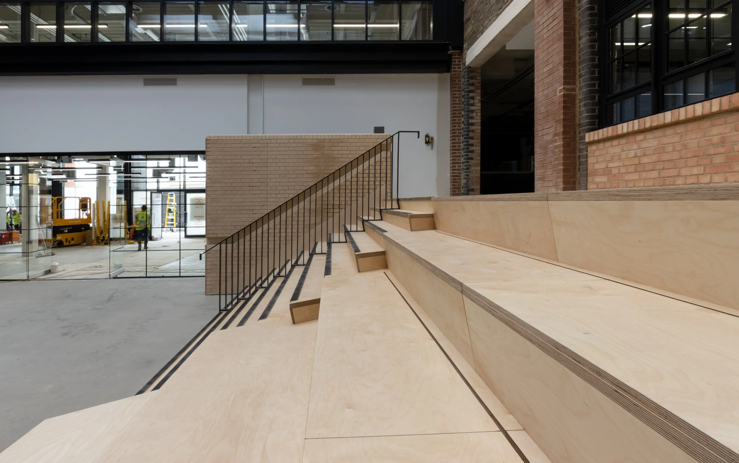 The Pickle Factory — Blou Dynamic