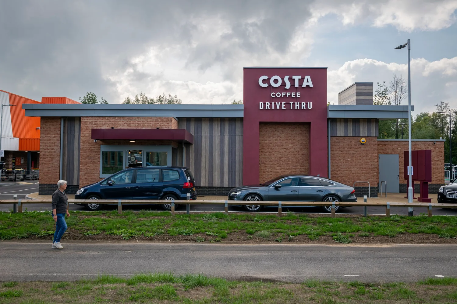 Costa Coffee — Blou Dynamic