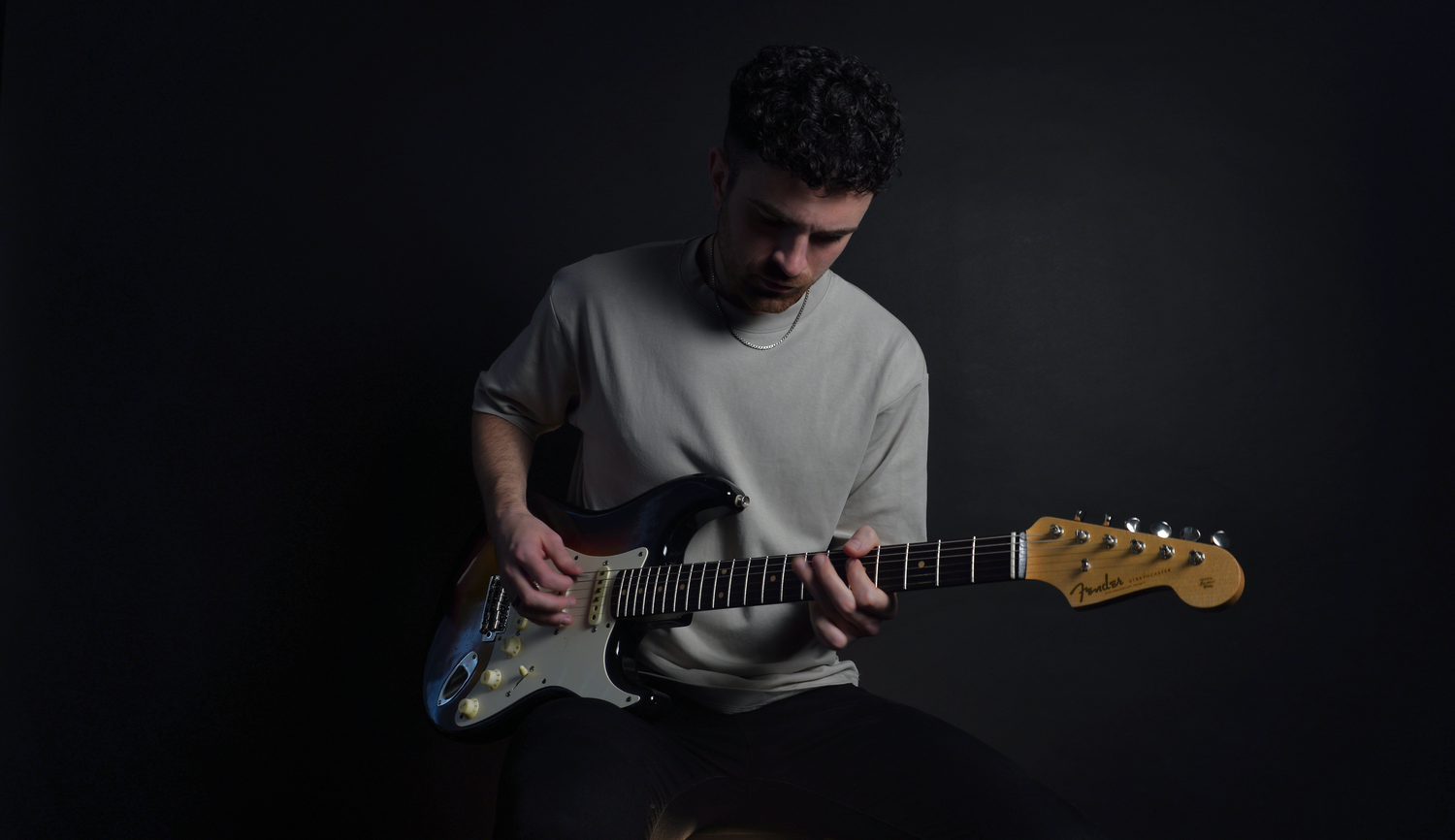 BIO — Sean Mann Guitar