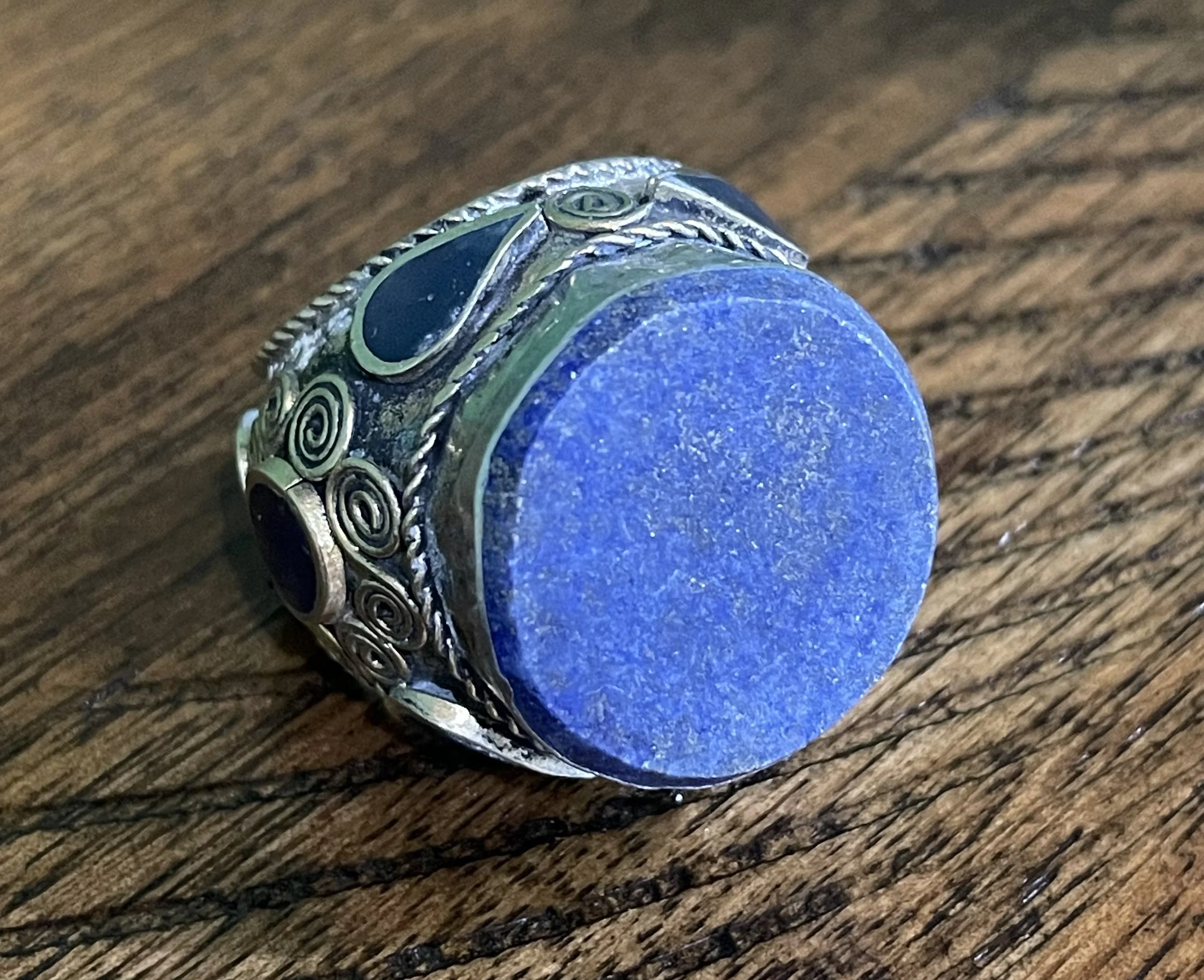 Golden Djinn - Wealth Weaver Ring — Baphomet Dawn